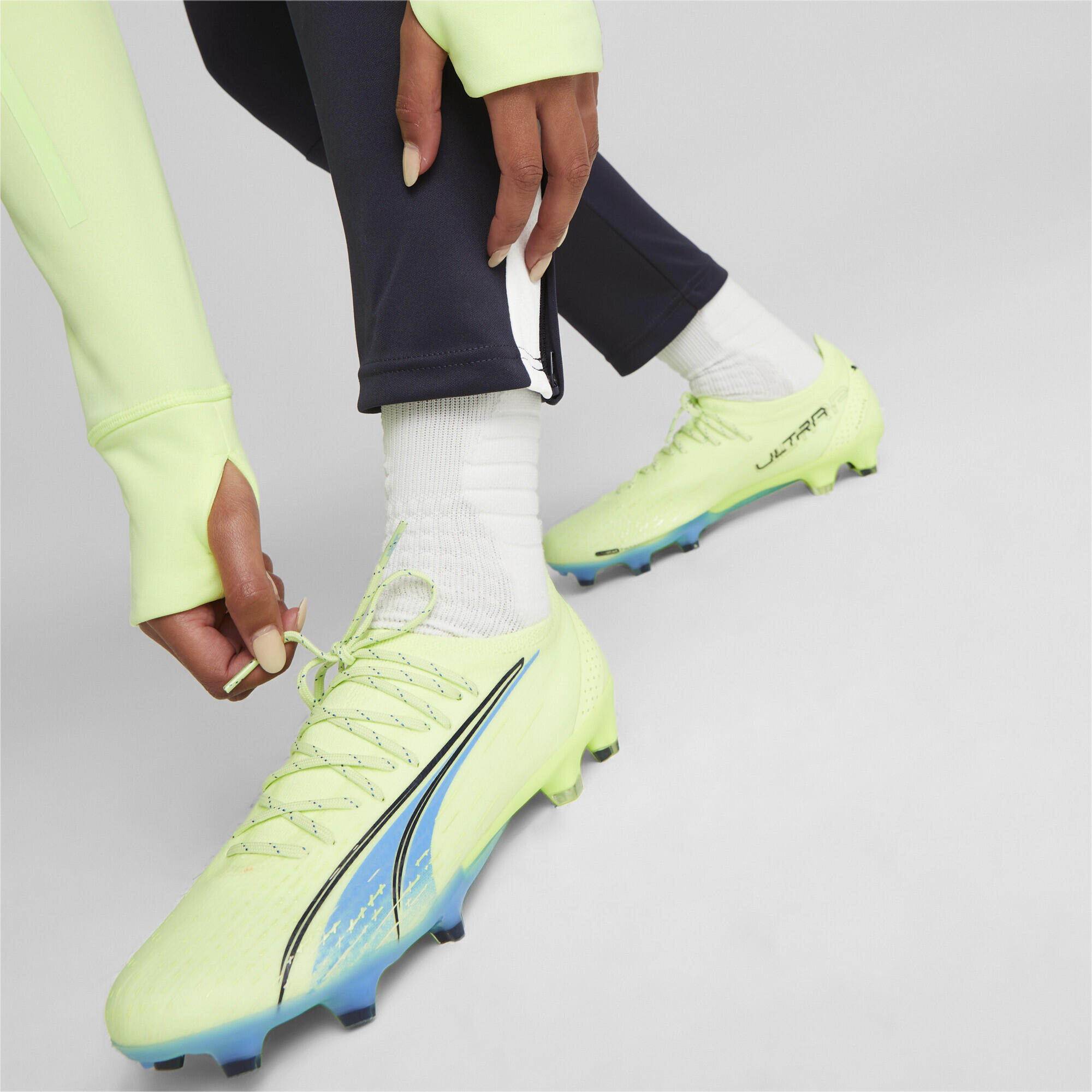 Puma Ultra Ultimate FG/AG Womens Green Football Boots PUMA | Decathlon