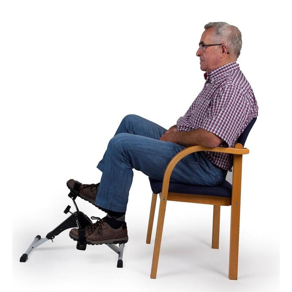 Vélo d'appartement - V2 Mini avec ordinateur VIRTUFIT | Decathlon