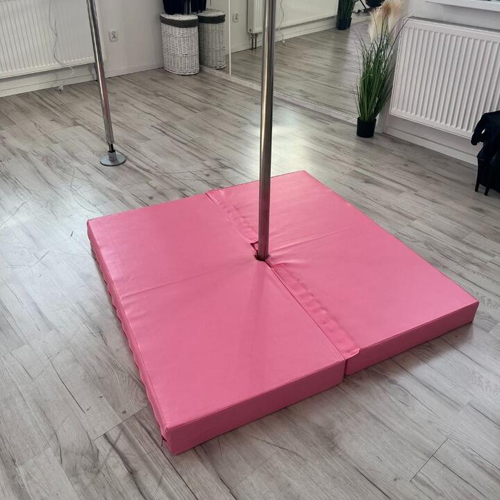 M-POLE Paaldansmatras vierkant diameter 120 cm dikte 10 cm | Decathlon