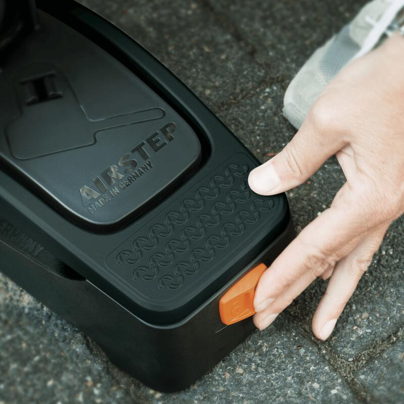 Lábbal működtethető szivattyú SKS Airstep digi 7 bar/100 psi SKS ...