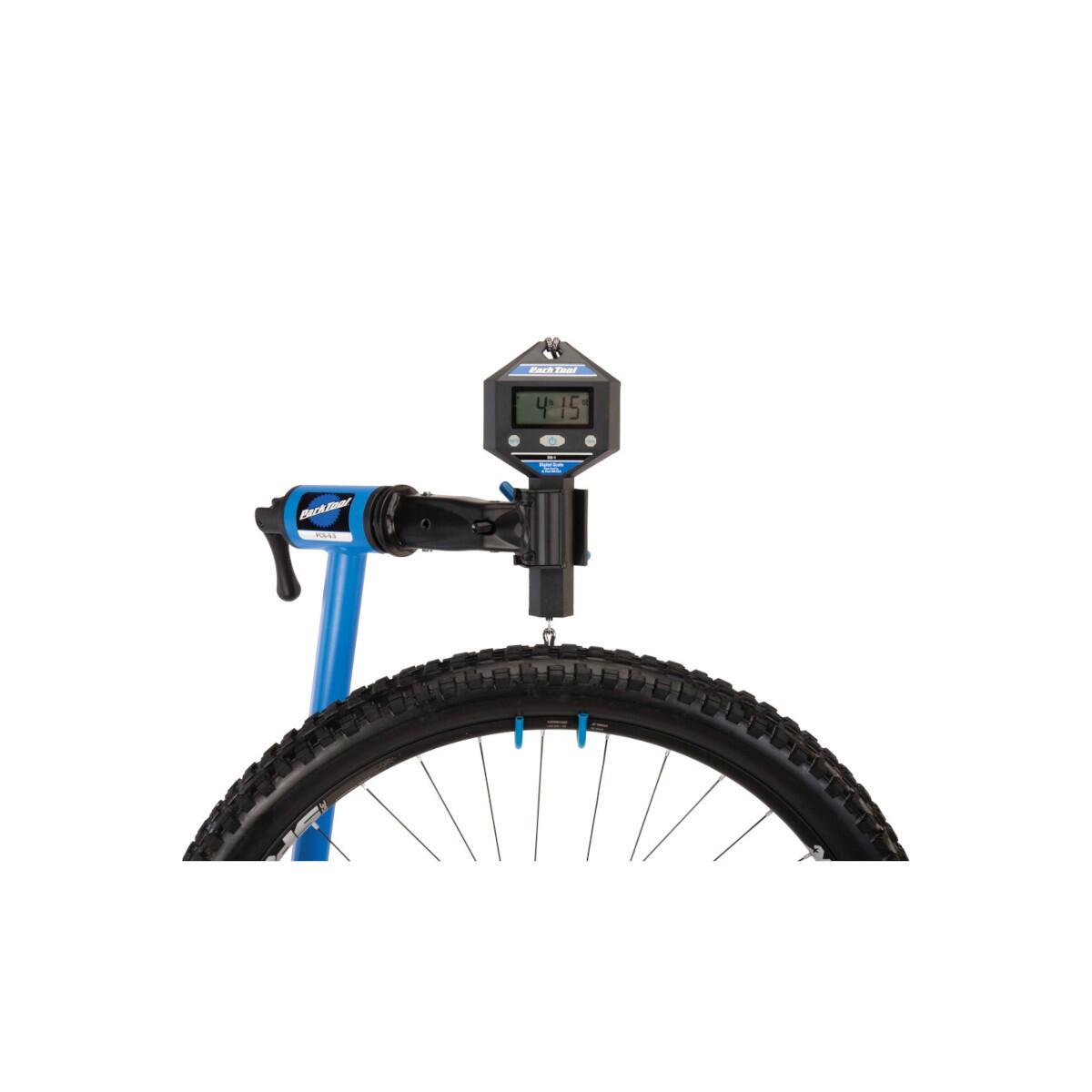 Foldable repair stand