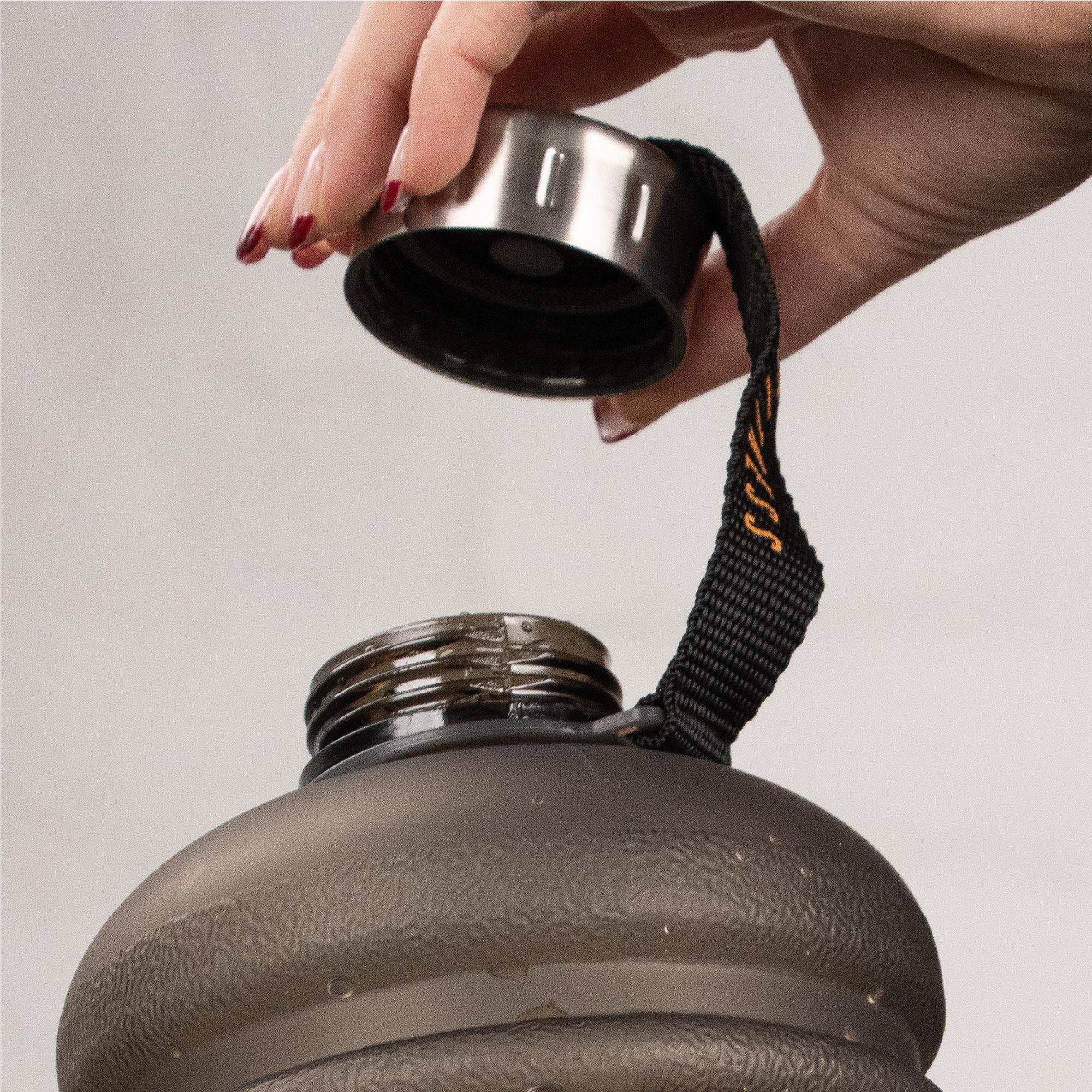 2L DRINKS BOTTLE - BLACK RUBBER | Decathlon