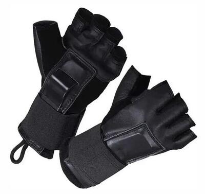 Wrist guards | Decathlon