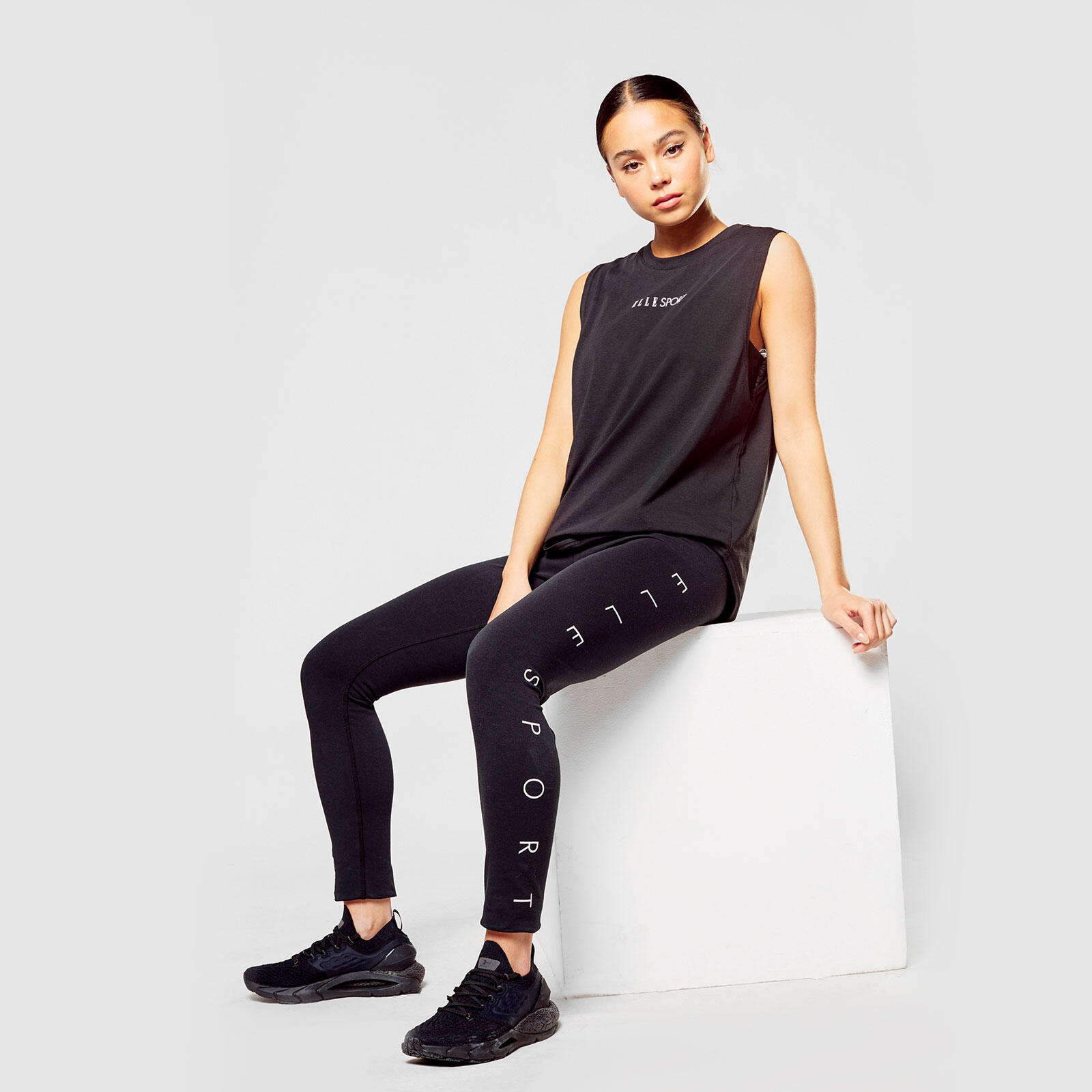 Elle Sport Womens Signature Vest Active Fitness Gymwear ELLE SPORT ...