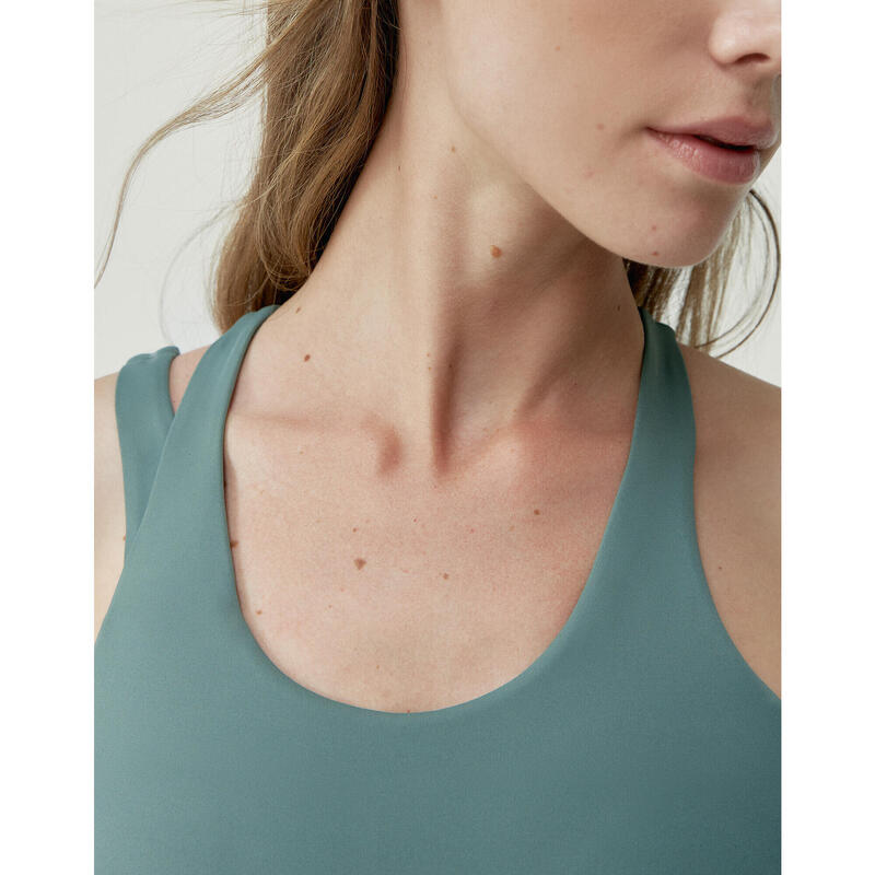 Haut de sport pour femme en tissu performant à maintien élevé Ibai BORN ...