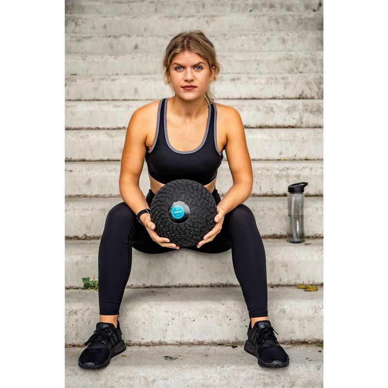 AVENTO - Minge Slam Ball texturată 8 kg Negru 23 cm | Decathlon