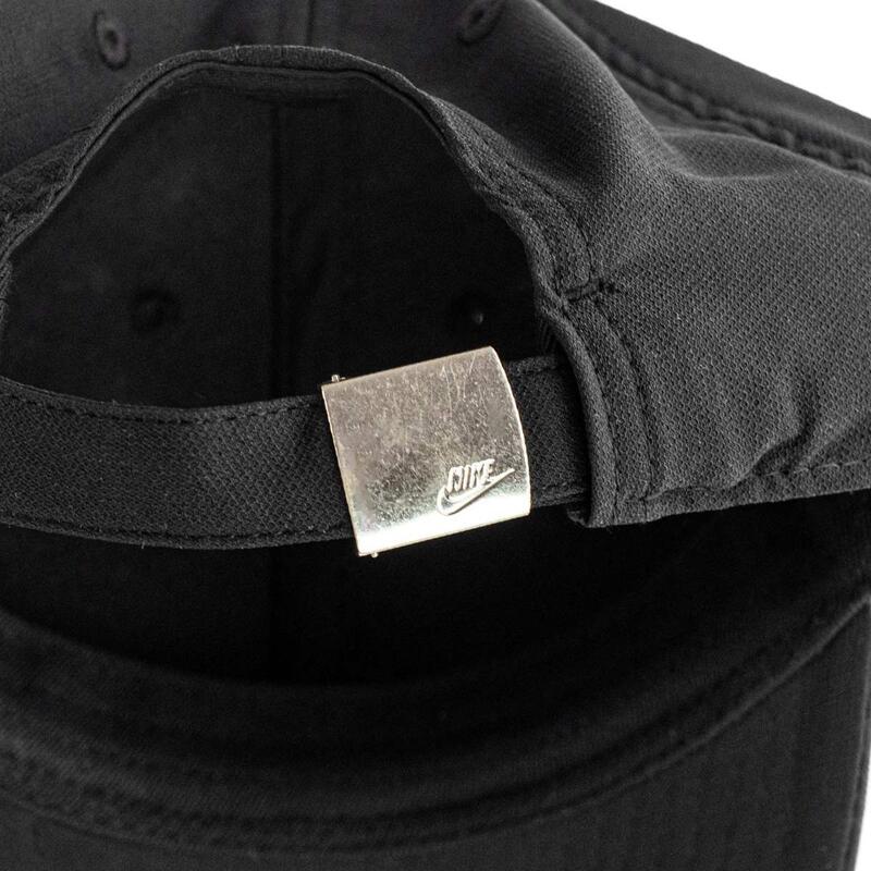 Czapka Nike Dri-FIT Club Structured Metal Logo, Dla obu płci NIKE ...