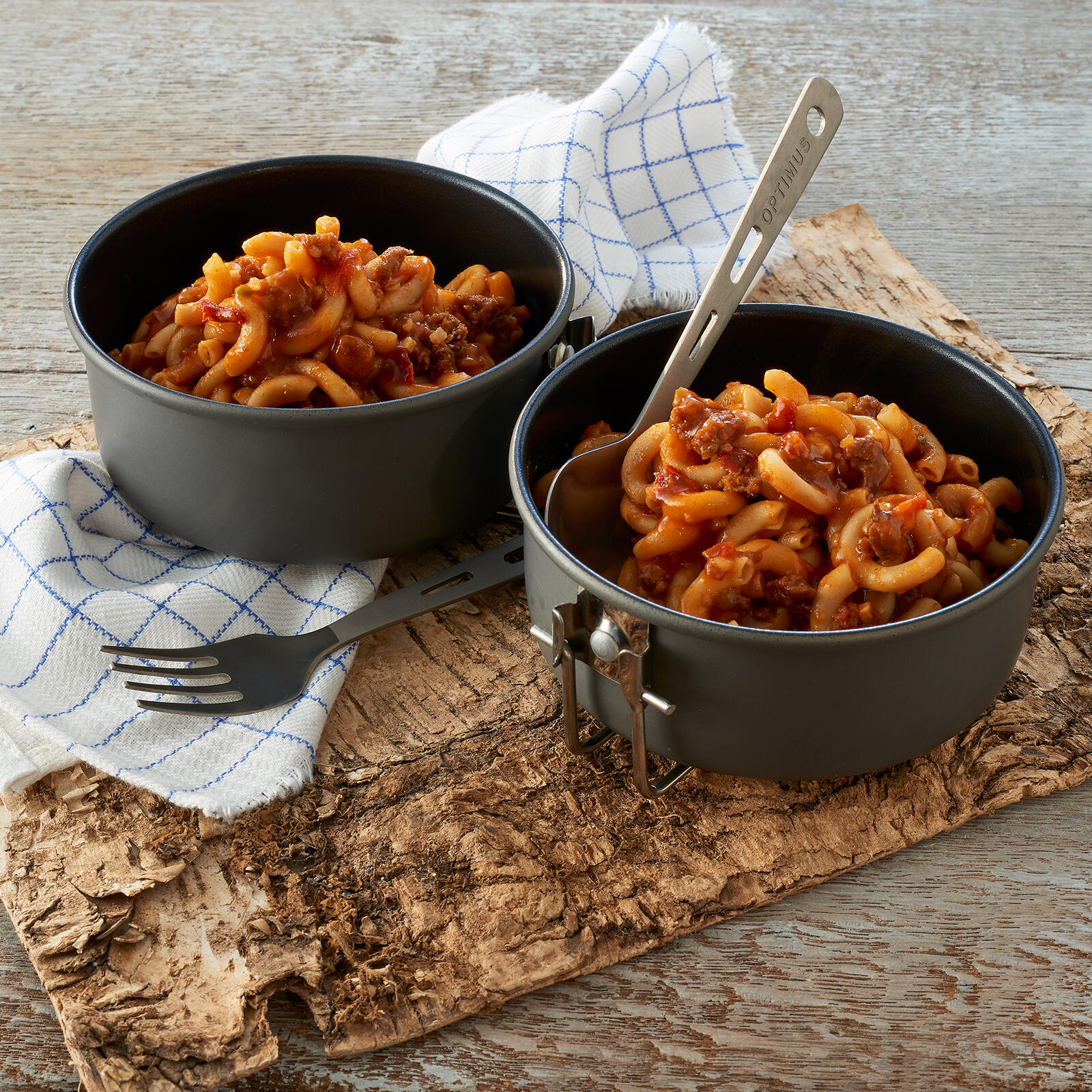 Trekking voedsel voeding Hongaarse pot Rundvlees noedels Outdoor ...