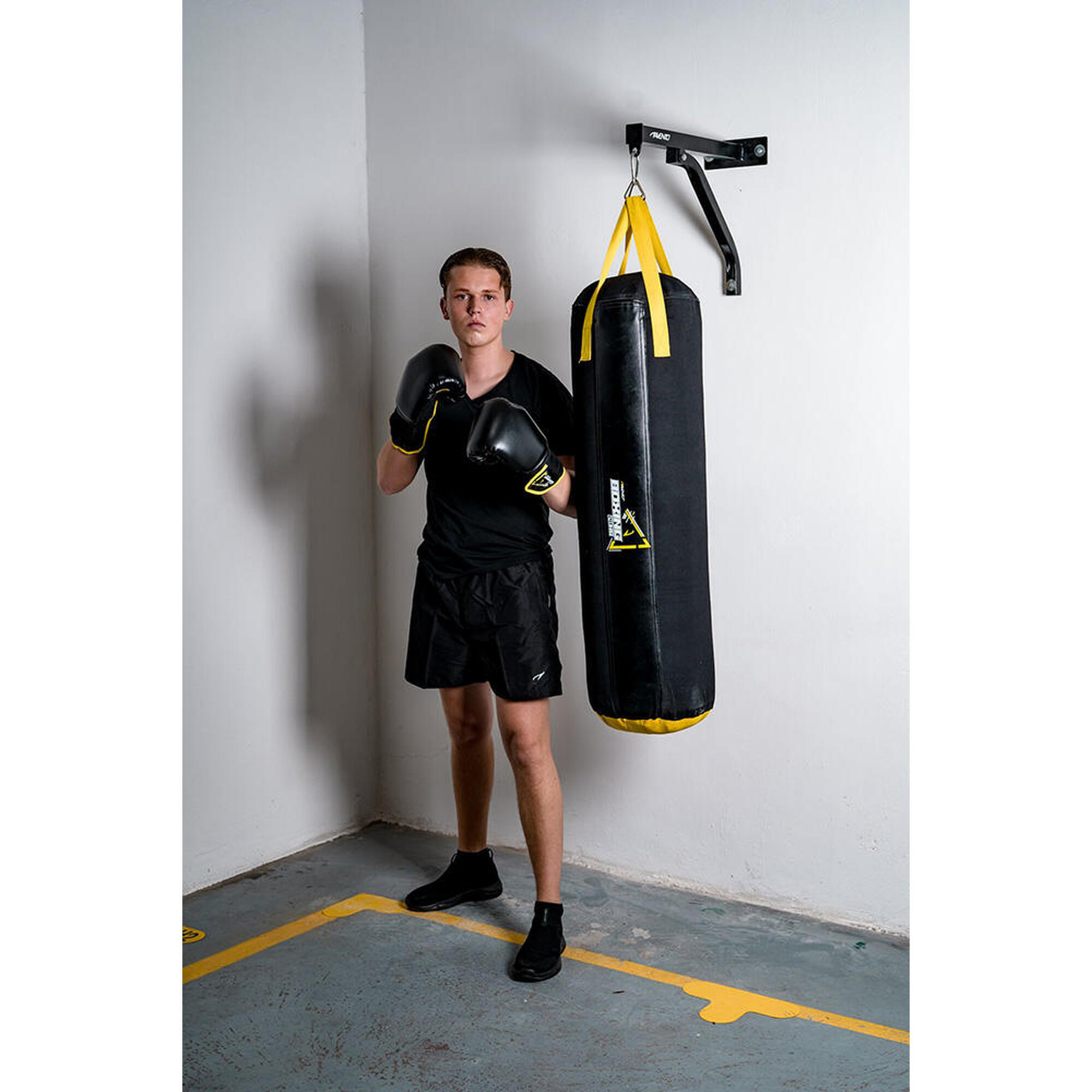 Support mural pour sac de frappe - Acier AVENTO | Decathlon
