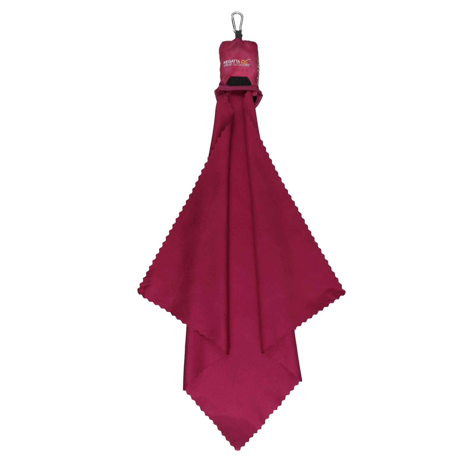Compact Pocket Adults' Camping Towel REGATTA | Decathlon