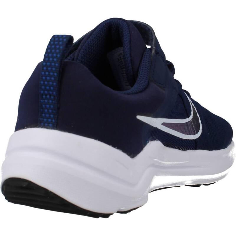 Baskets Nike Modèle Downshifter 12 Couleur Bleu NIKE | Decathlon