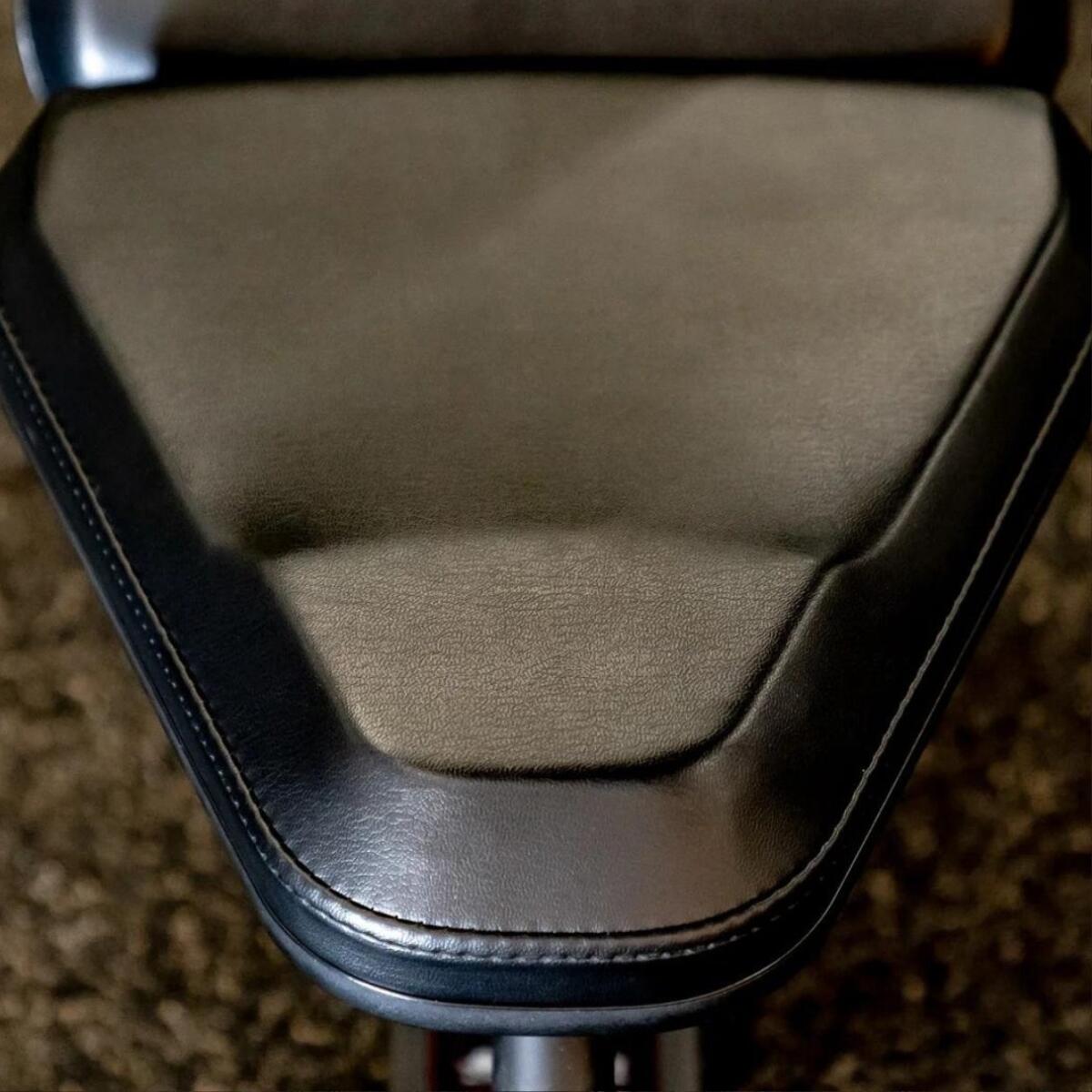 Evolve Fitness PR-204 Adjustable Bench - Verstelbare halterbank | Decathlon