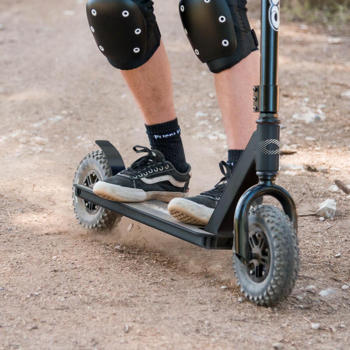 Osprey Dirt Scooter with Off Road All Terrain Pneumatic Trail Tires ...