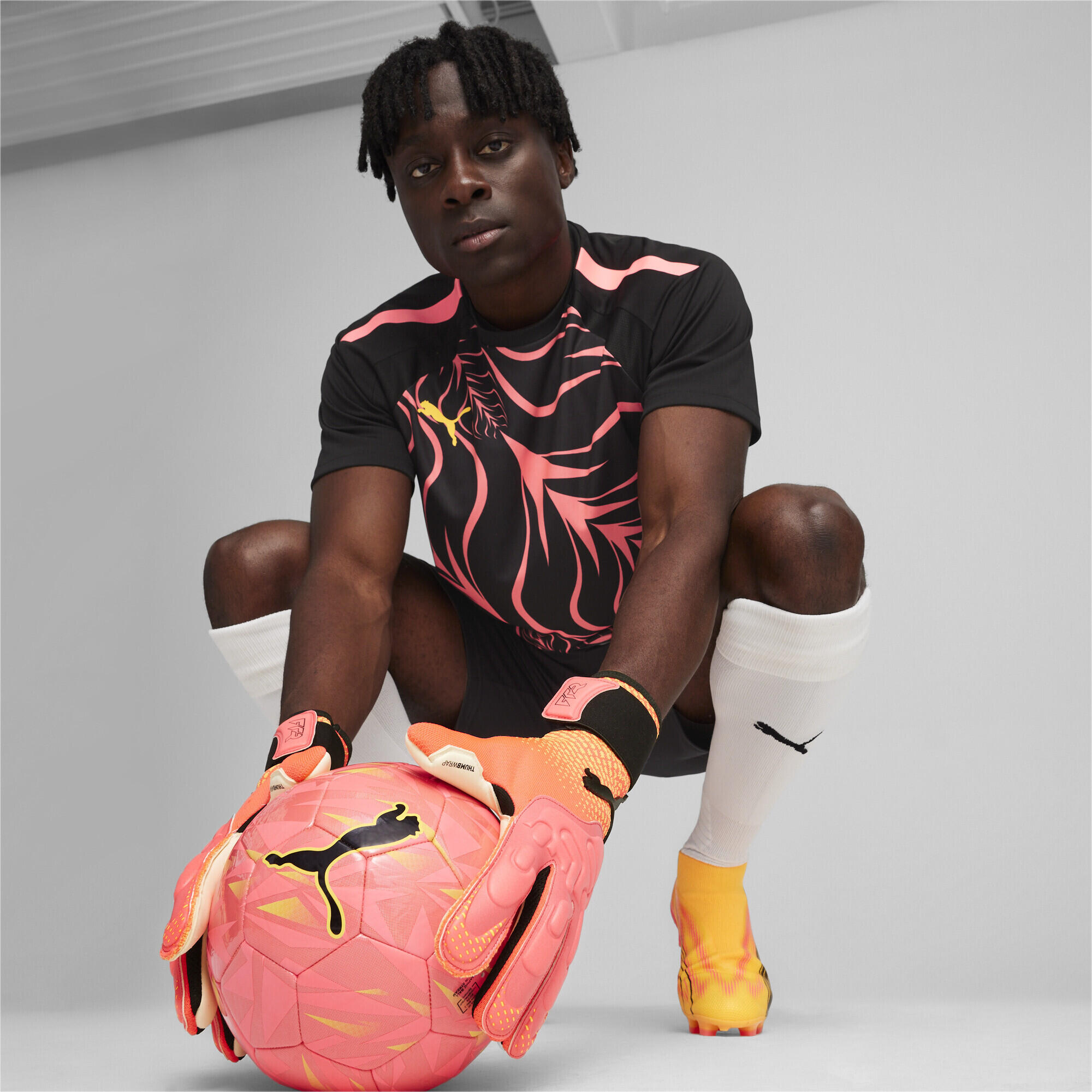 Puma FUTURE Pro Hybrid EDERSON Goalkeeper Gloves PUMA | Decathlon