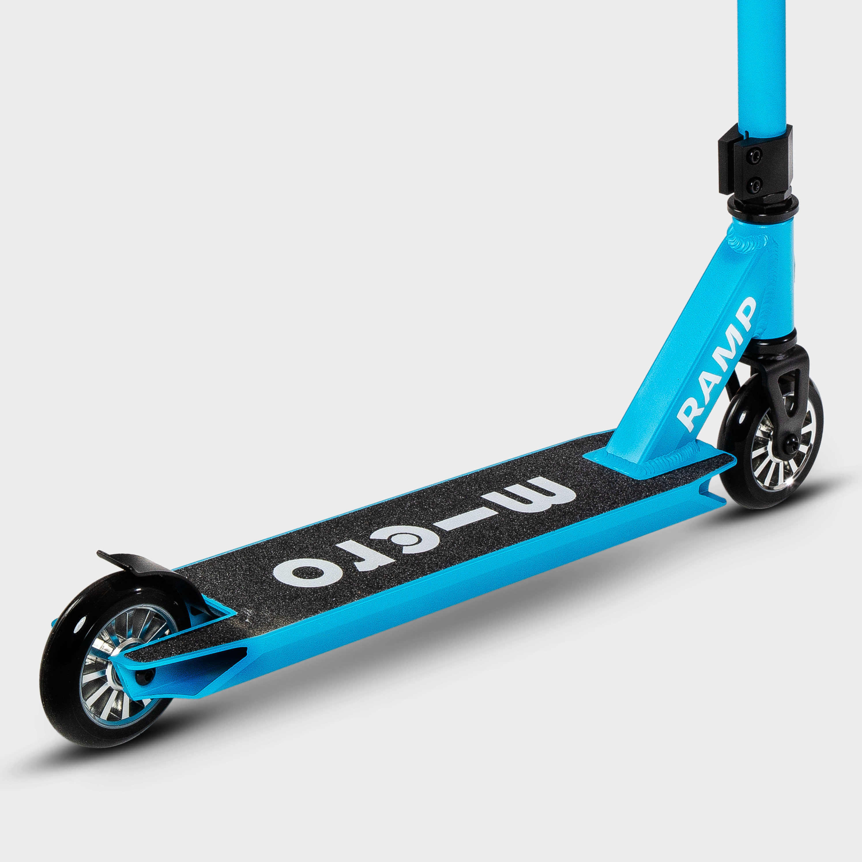 Ramp Stunt Scooter: Blue MICRO | Decathlon