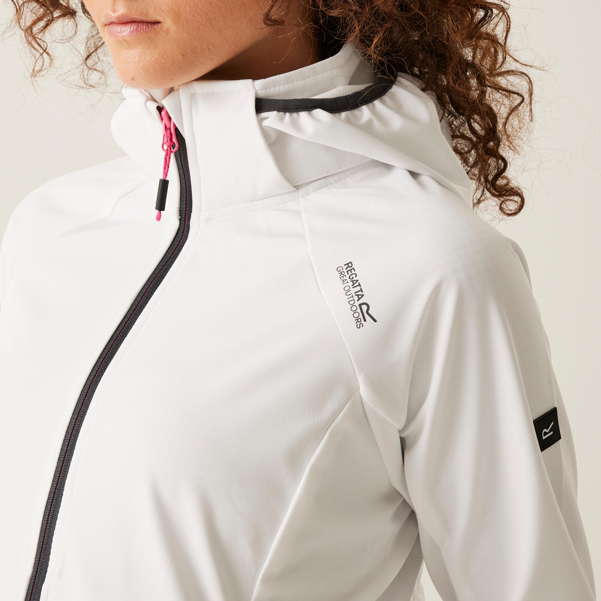 Softshell senderismo mujer impermeable Regatta Bourda, blanco REGATTA | Decathlon