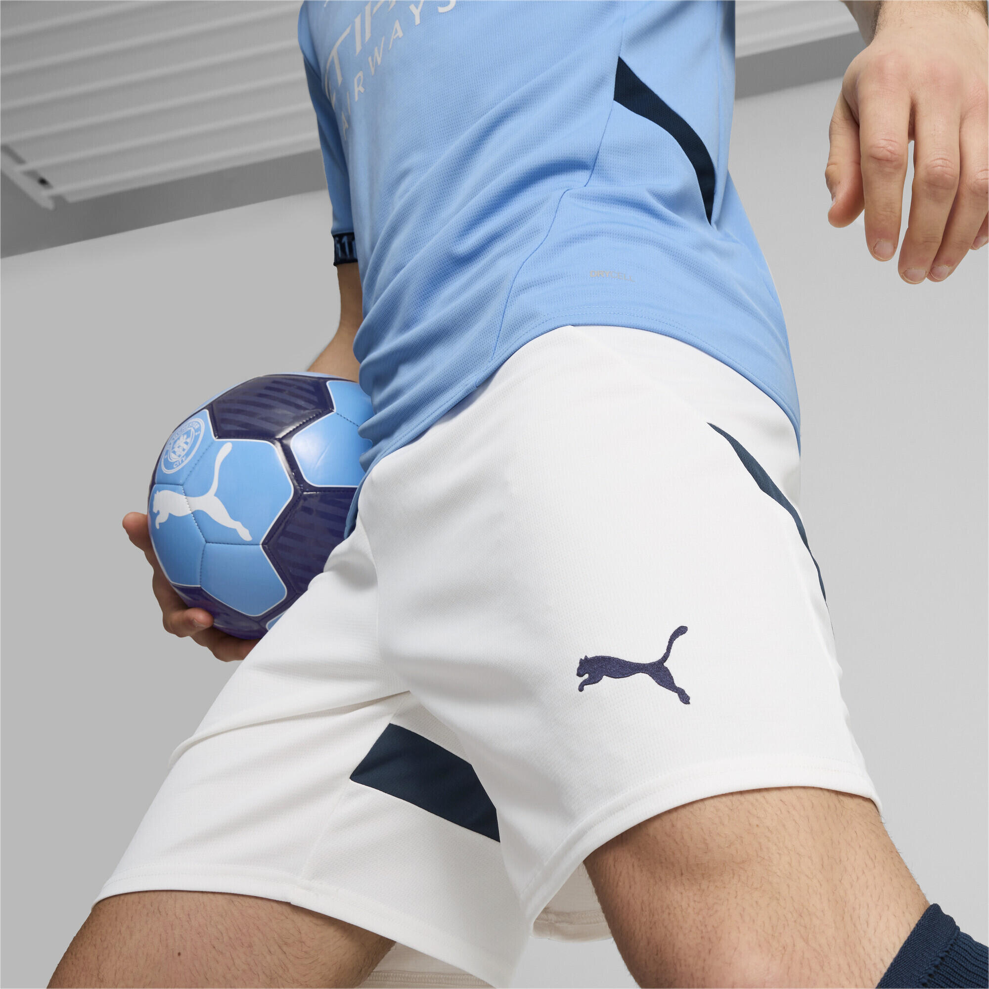 Męskie szorty Manchester City 24/25 PUMA White Marine Blue PUMA | Decathlon