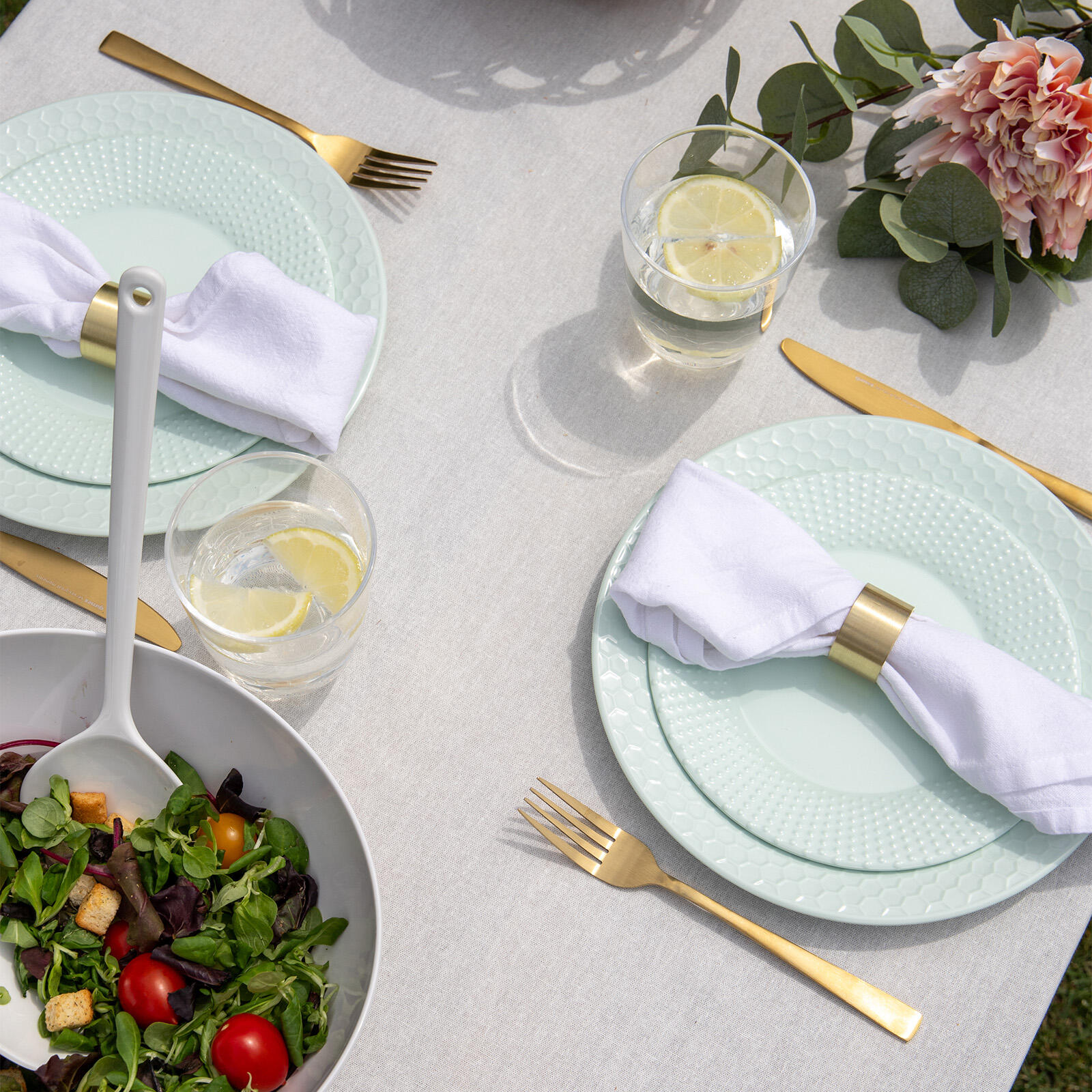 Melamine Servies Set Levendige Koninklijke Lijn Pastel Camping Borden | Decathlon