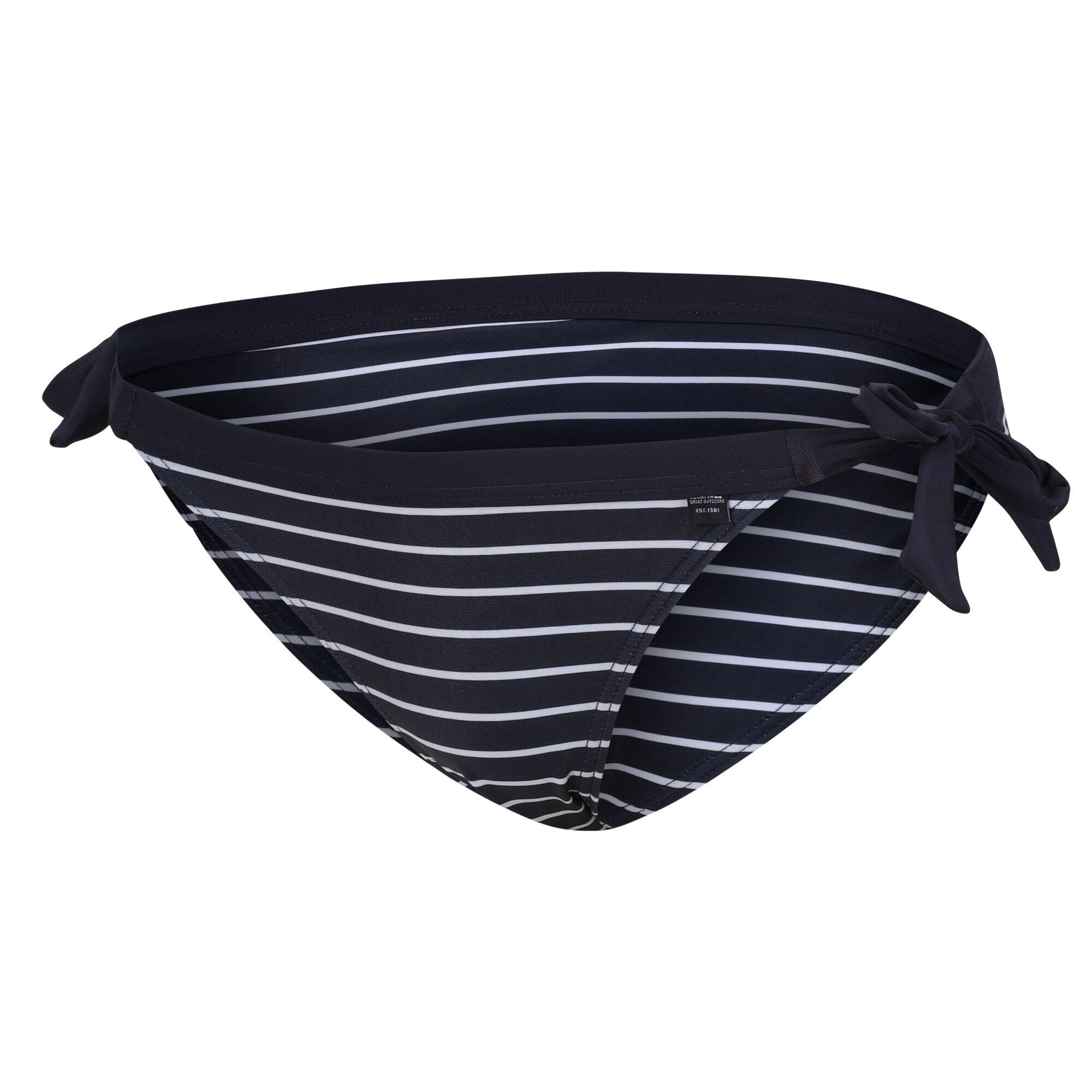 Bas De Maillot De Bain FLAVIA STRING Femme (Bleu Marine / Blanc ...
