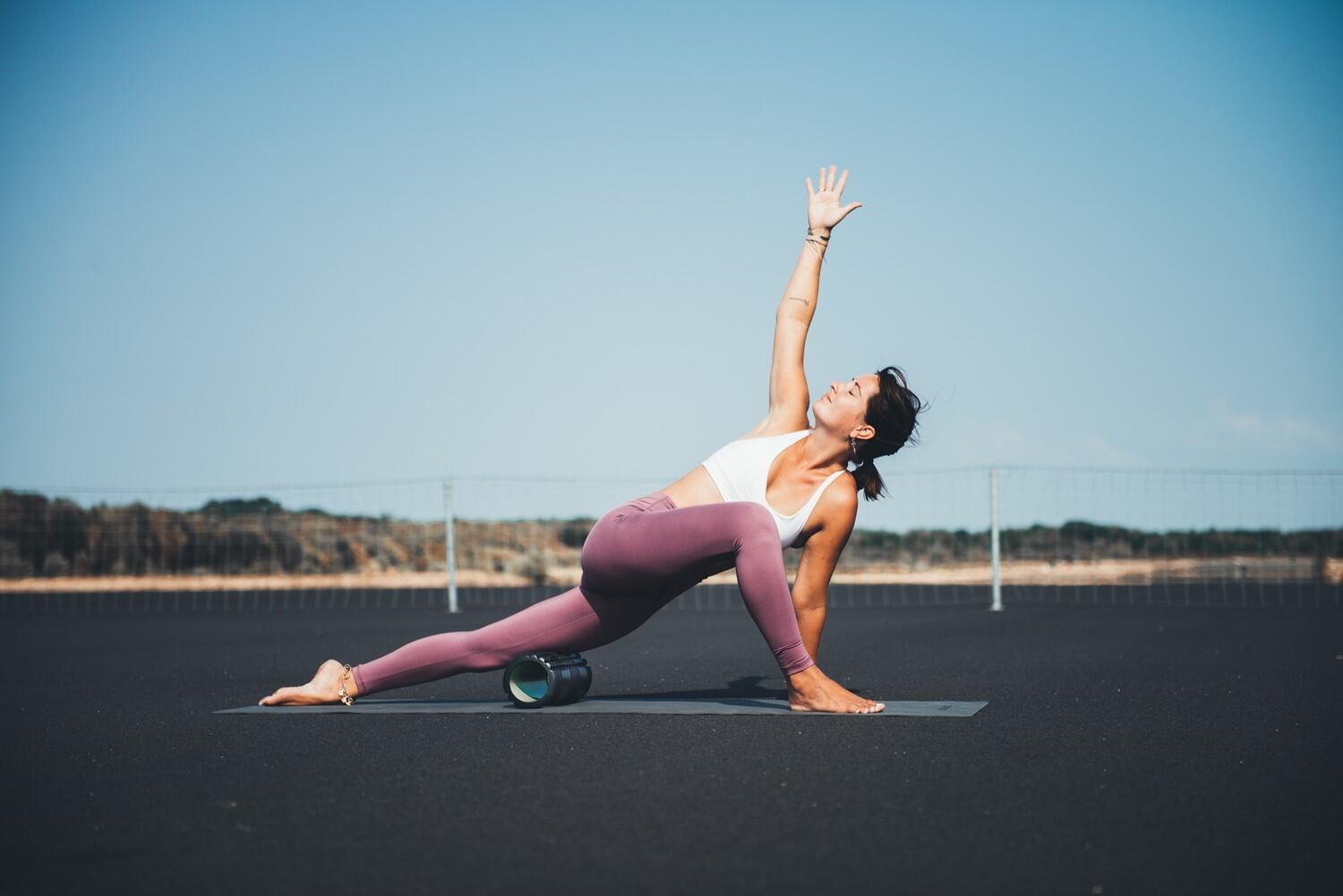 Rullo per massaggio Tunturi 61 cm nero EVA TUNTURI | Decathlon