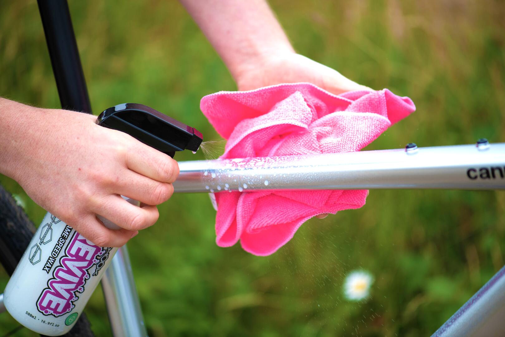 Revive Frame Speed Wax - Corrosion-Inhibiting Post-Wash Bicycle ...