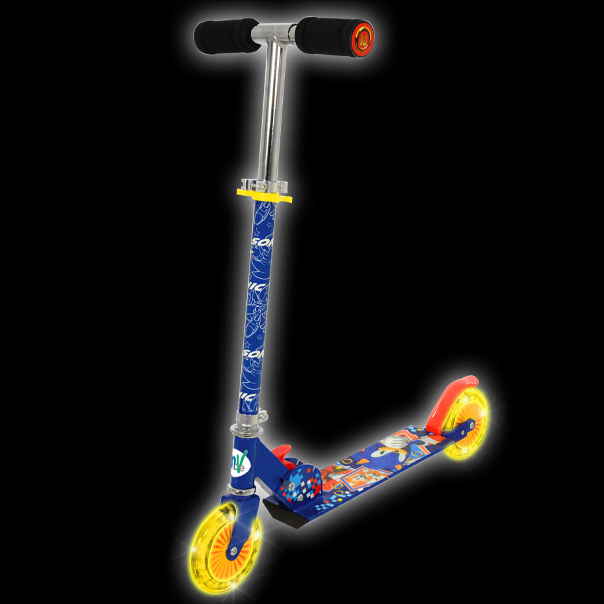MoVe Sonic Folding Inline Scooter with Light Up Wheels SONIC THE ...
