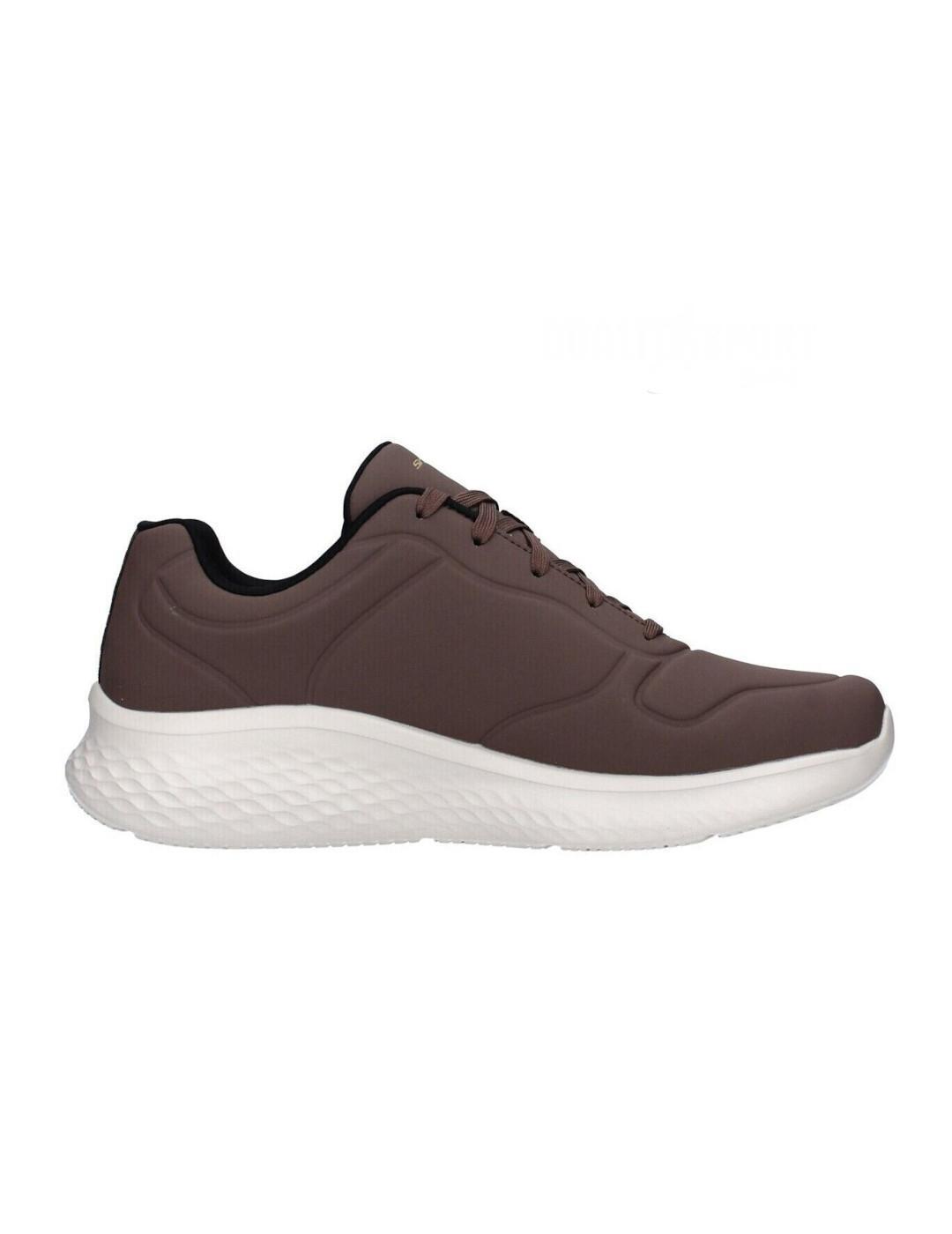 Chaussures pour hommes Skechers Nullifly Marron | Decathlon