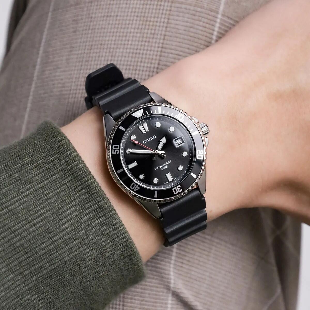 Orologio Unisex Casio MDV-10-1A1VEF CASIO | Decathlon