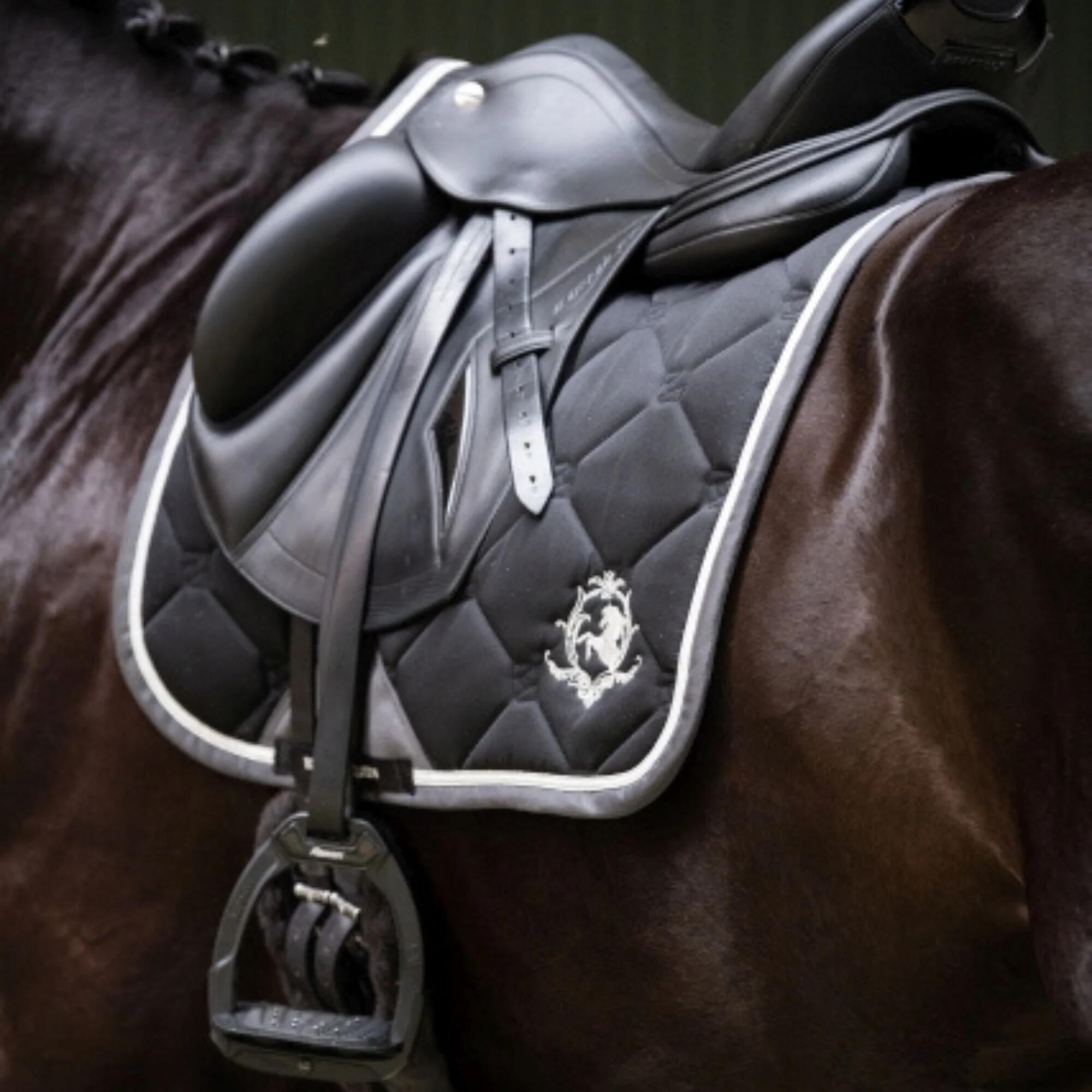 Sottosella per cavalli da dressage EQUESTRIAN QUEEN Riga 24AW DR nero ...