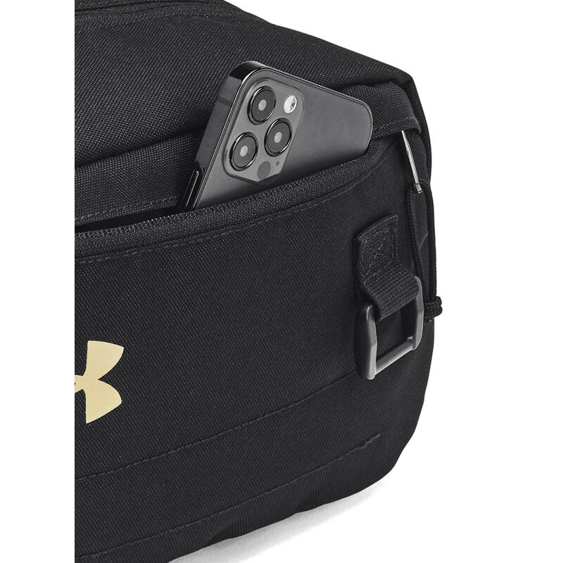 Kosmetyczka Under Armour Contain Travel Kit - black/metallic gold UNDER ...