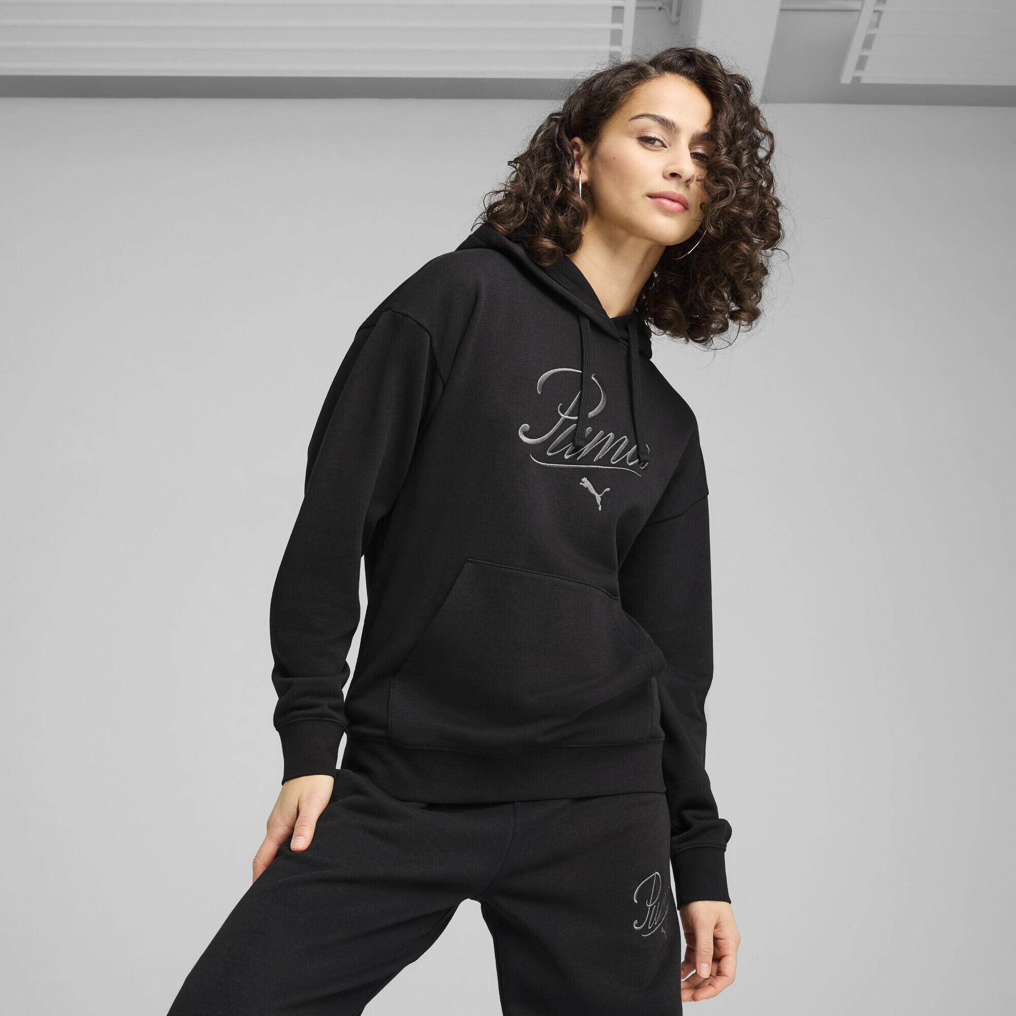 ESS SCRIPT Comfort Hoodie Damen PUMA Black PUMA | Decathlon
