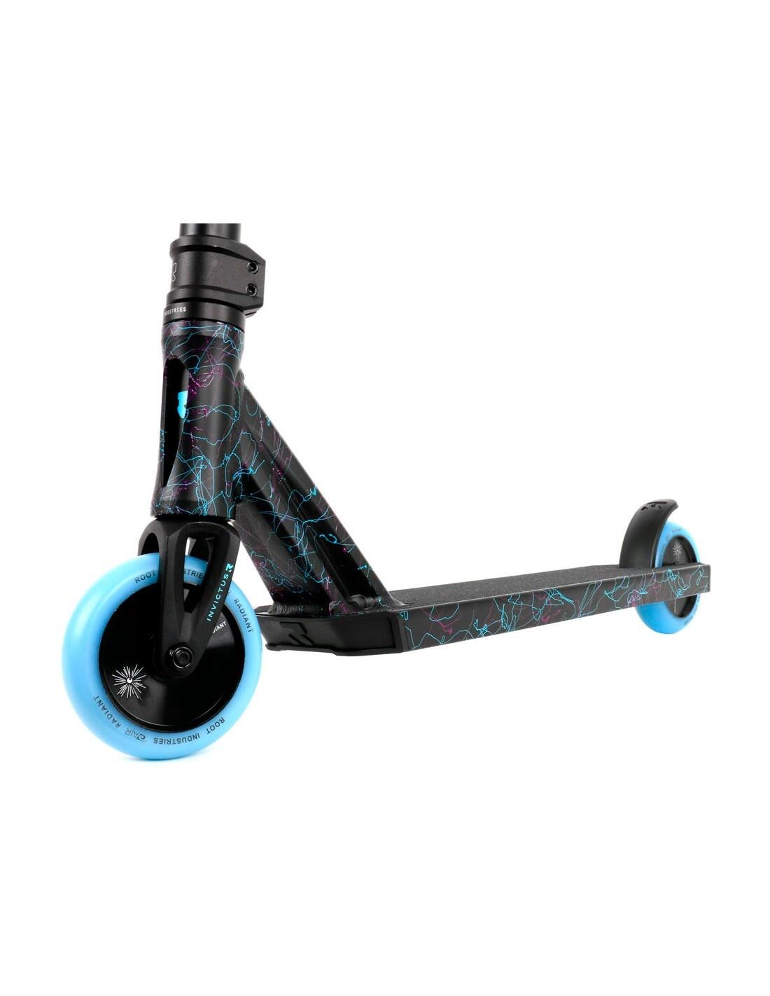 Root Industries Stuntstep Invictus Schwarz - Blau - Lila ROOT | Decathlon