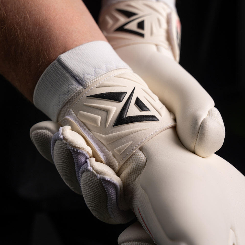 ONE OG1 Type-R David Raya Junior Goalkeeper Gloves ONE | Decathlon