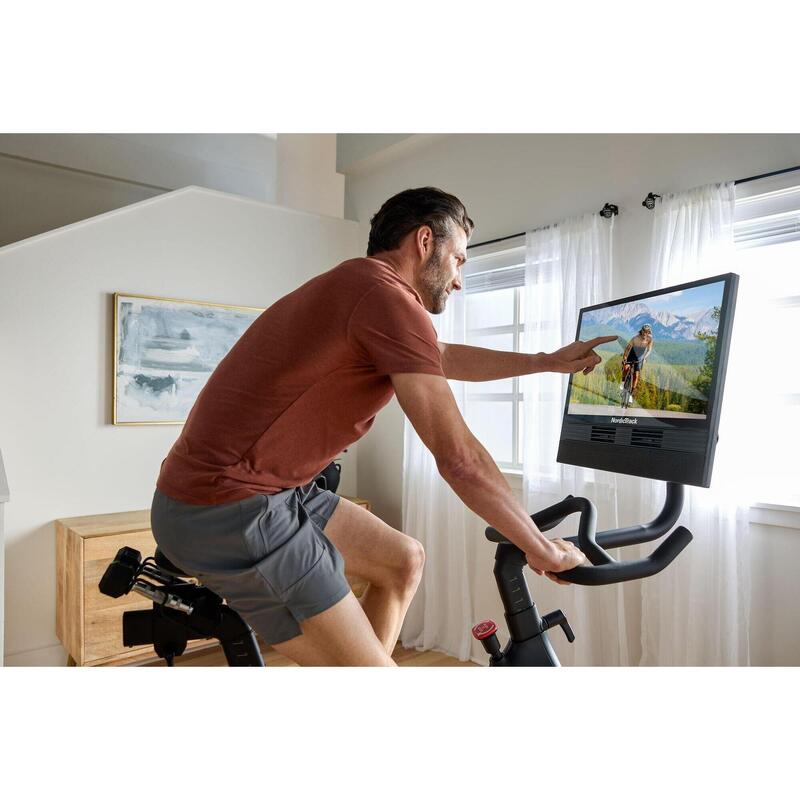 PACK Vélo d'appartement 24 Studio Bike et ses haltères + 1 an de coaching iFIT NORDICTRACK ...