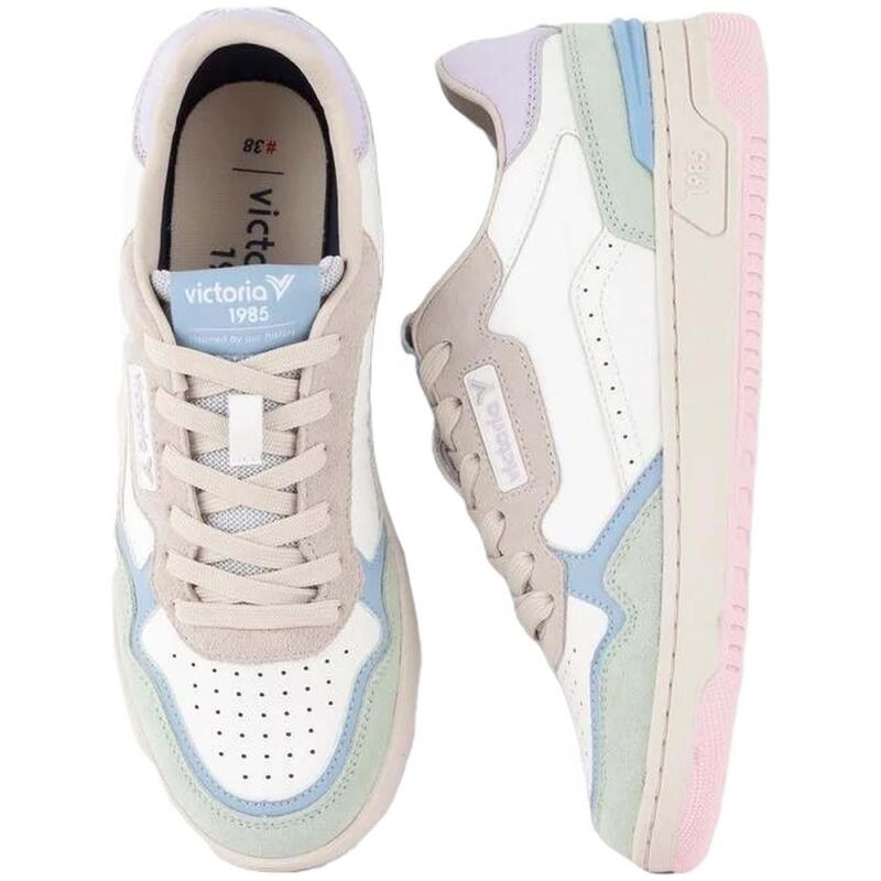 Baskets Victoria modèle 8800116 pour femmes VICTORIA | Decathlon