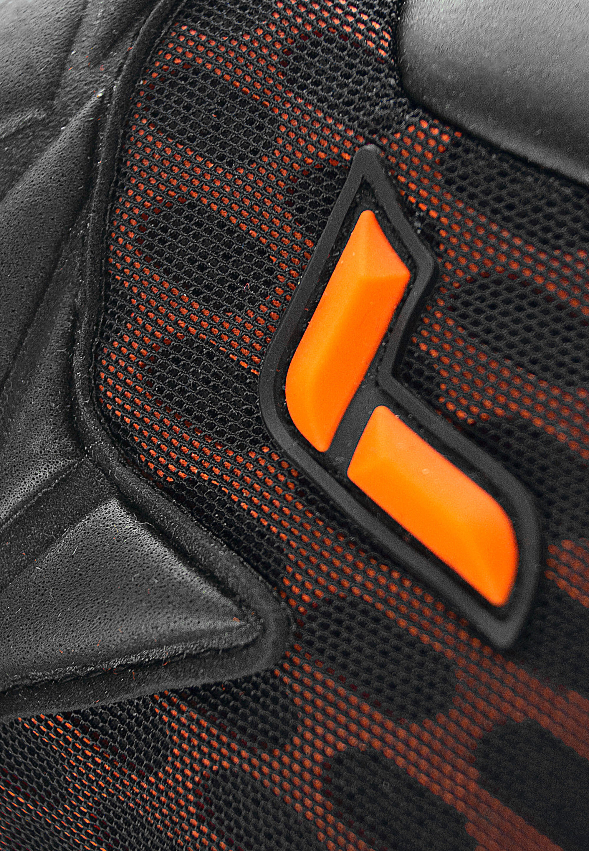 Reusch Attrakt Gold X Airvent Goalkeeper Gloves | Decathlon