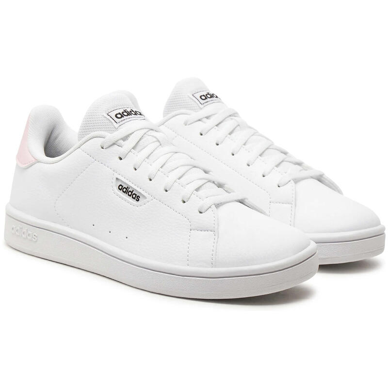 Baskets Adidas modèle IF4092 pour femmes ADIDAS | Decathlon