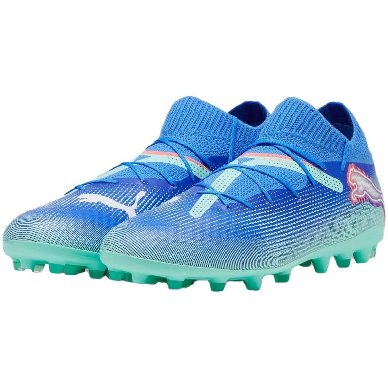 Chaussures de football Puma modèle 107927-01 pour homme PUMA | Decathlon