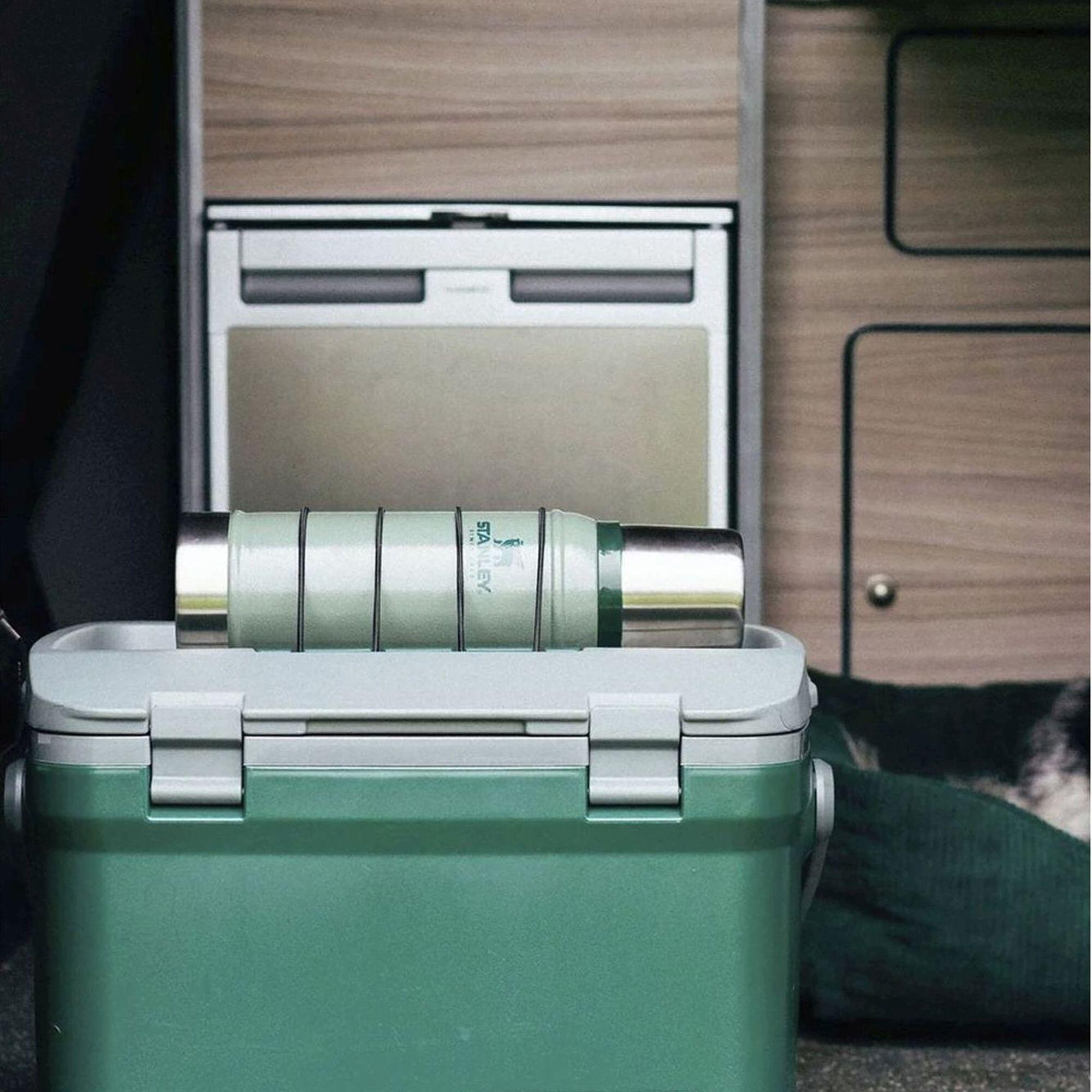 Legendary Classic Bottle 0.75L STANLEY | Decathlon