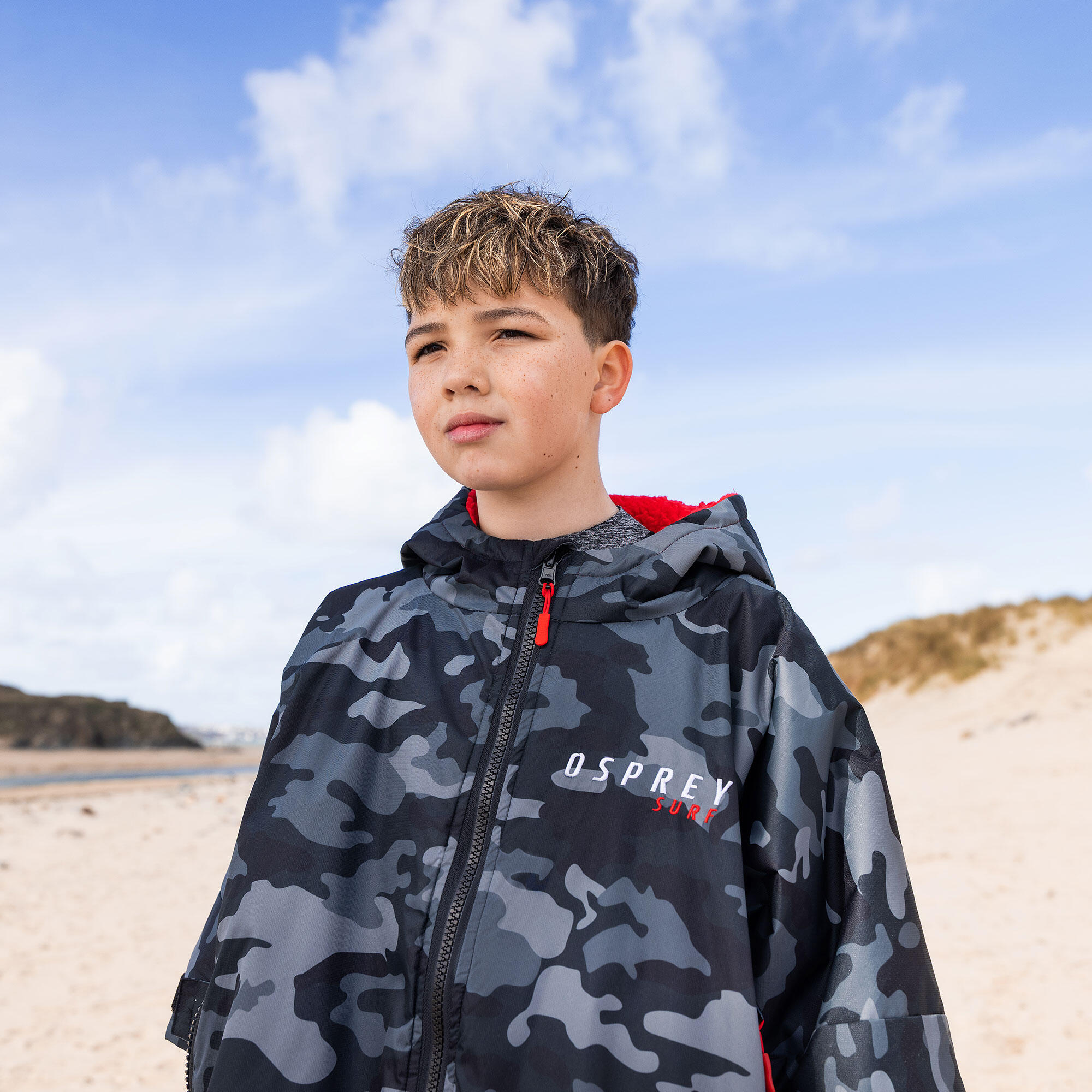 Osprey Kids Waterproof Changing Robe, 3/4 Sleeve Camo Robe OSPREY ...