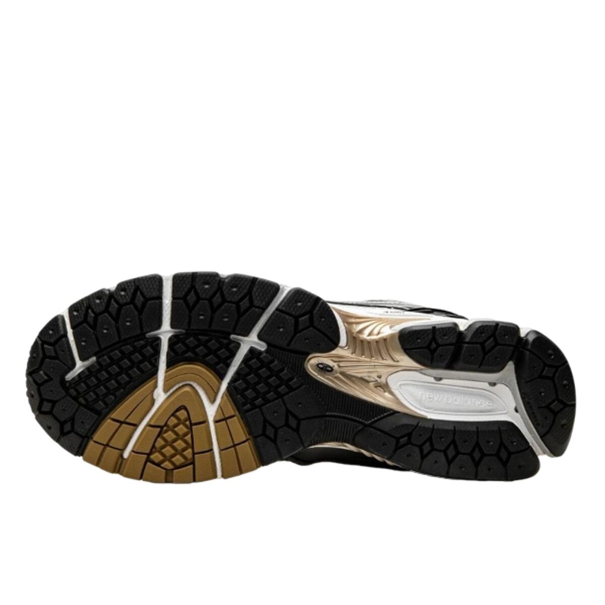 Shoes 1906R White Metallic Gold NEW BALANCE | Decathlon