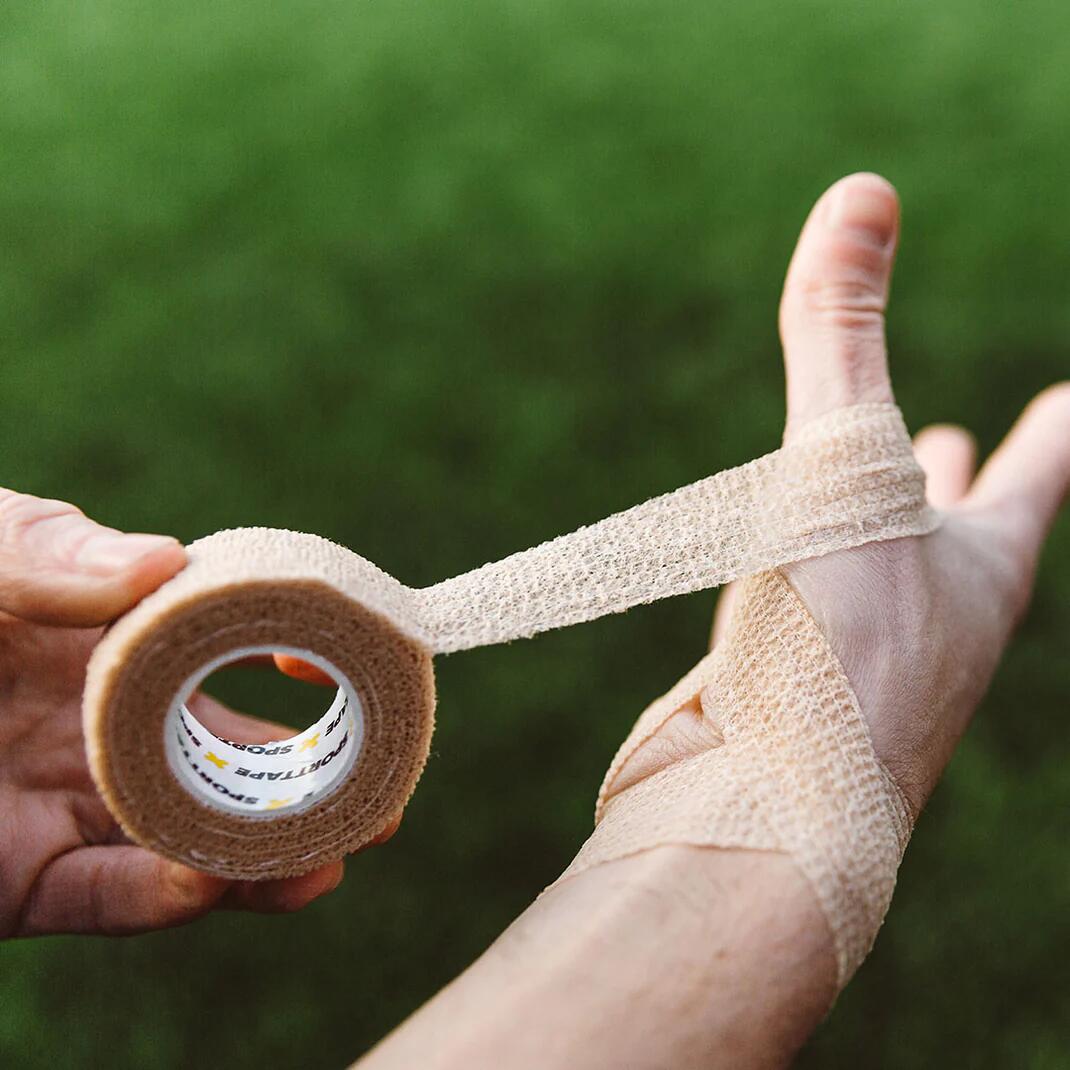 COHESIVE BANDAGE - 2.5CM X 4.5M - BEIGE - 6 ROLLS | Decathlon