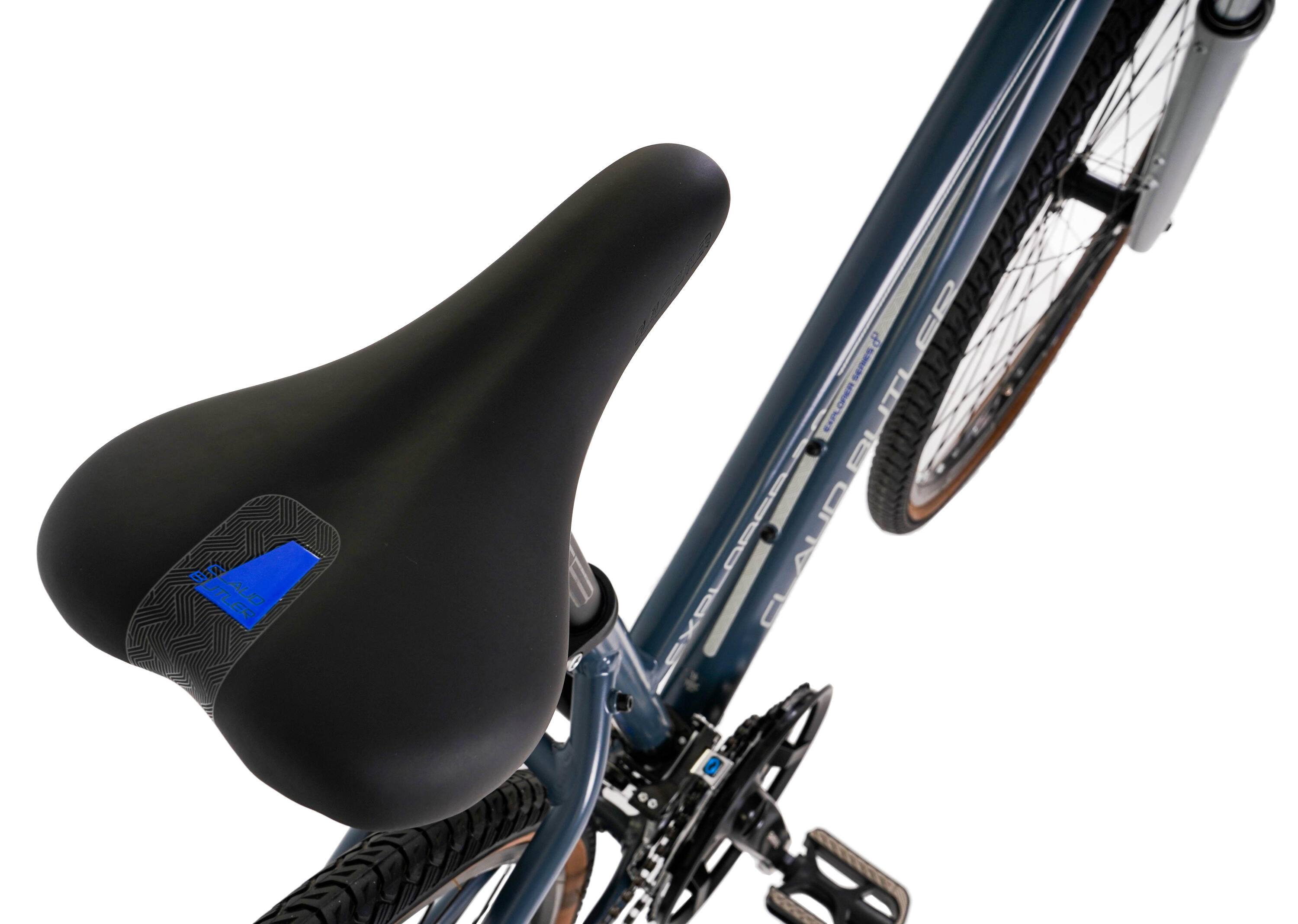 Claud Butler Explorer 3.0 Low Step Hybrid Bike | Decathlon