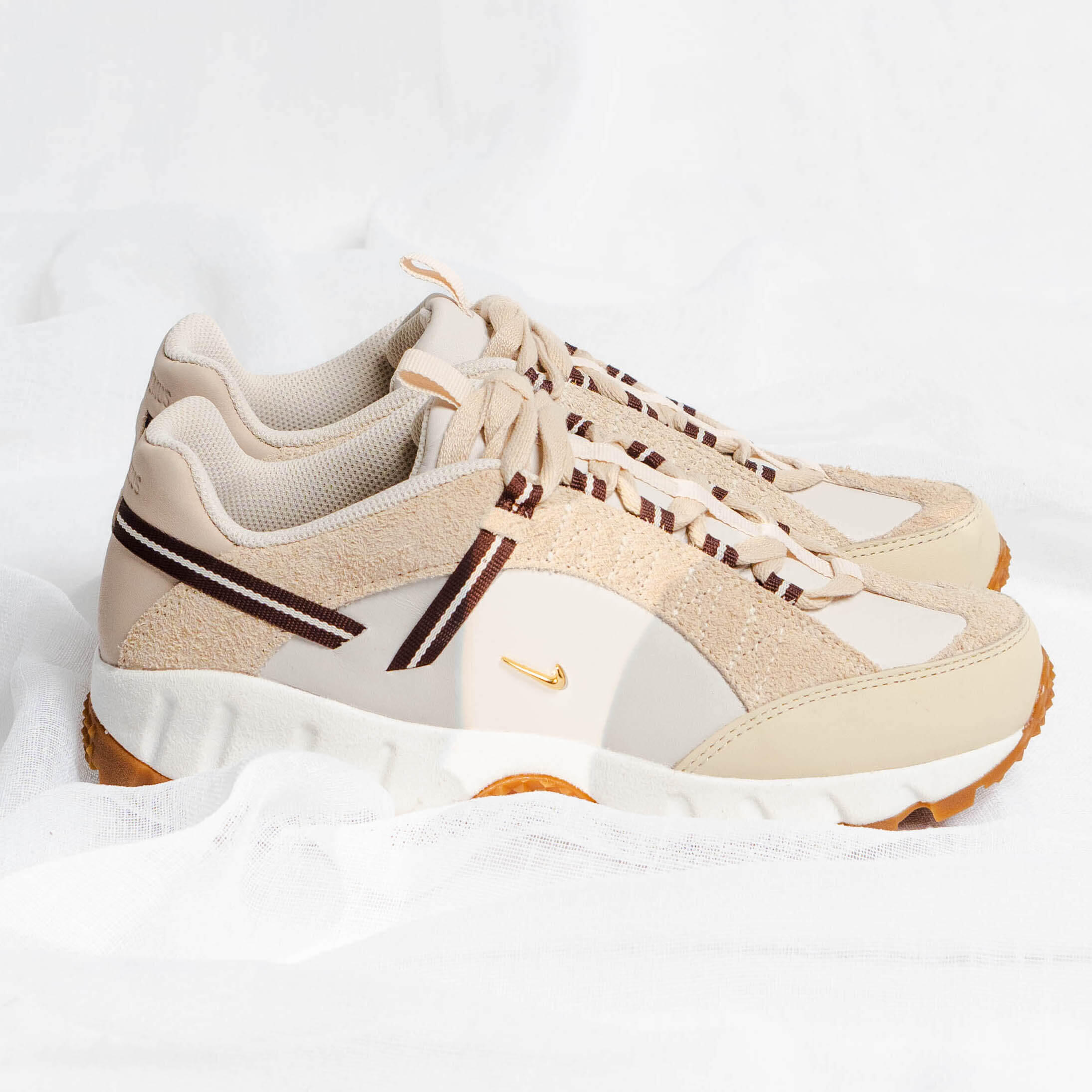 Scarpe Air Humara LX Jacquemus Beige NIKE | Decathlon