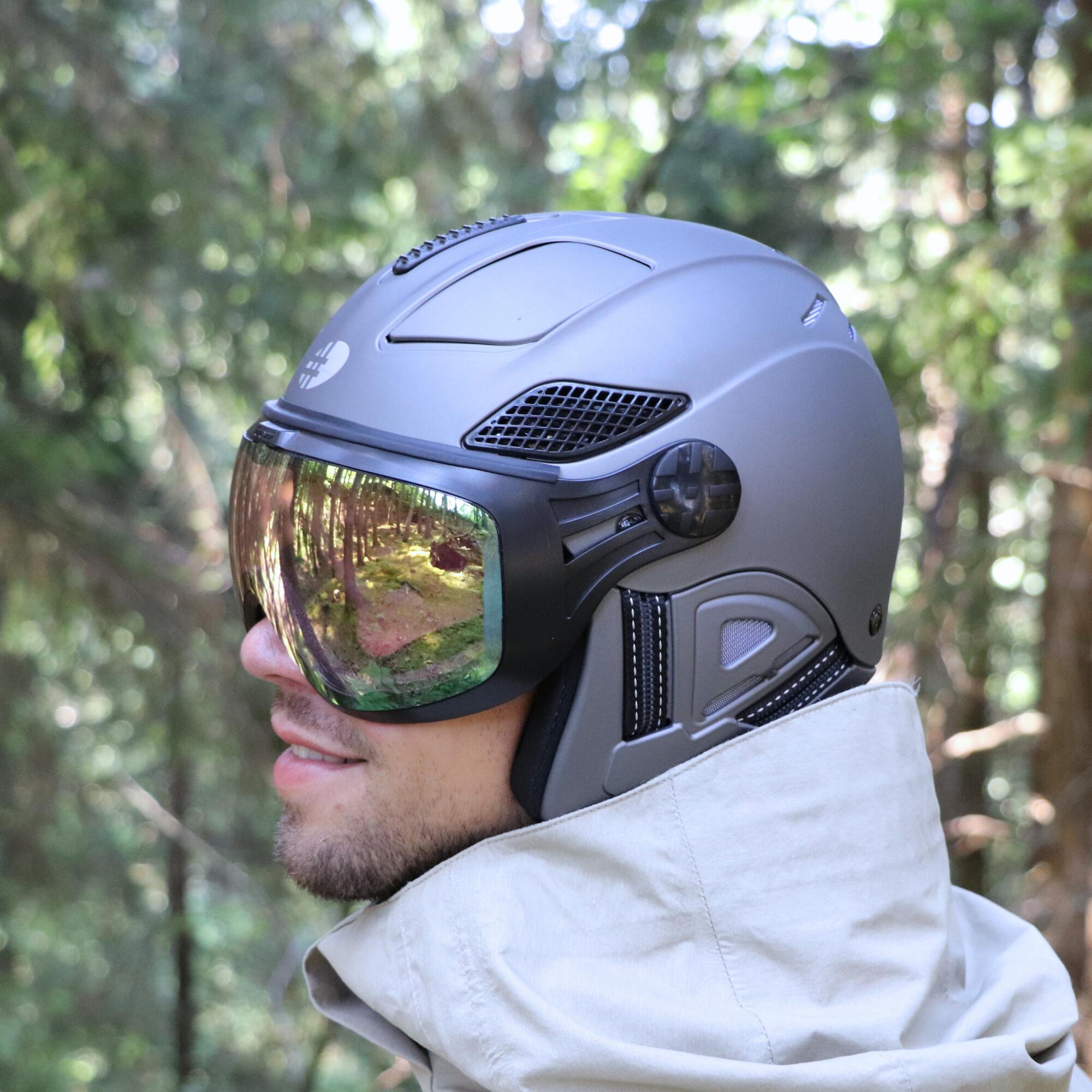 LOUNA II COLOR VISOR HELMET TITANIUM SOFT DIEZZ | Decathlon