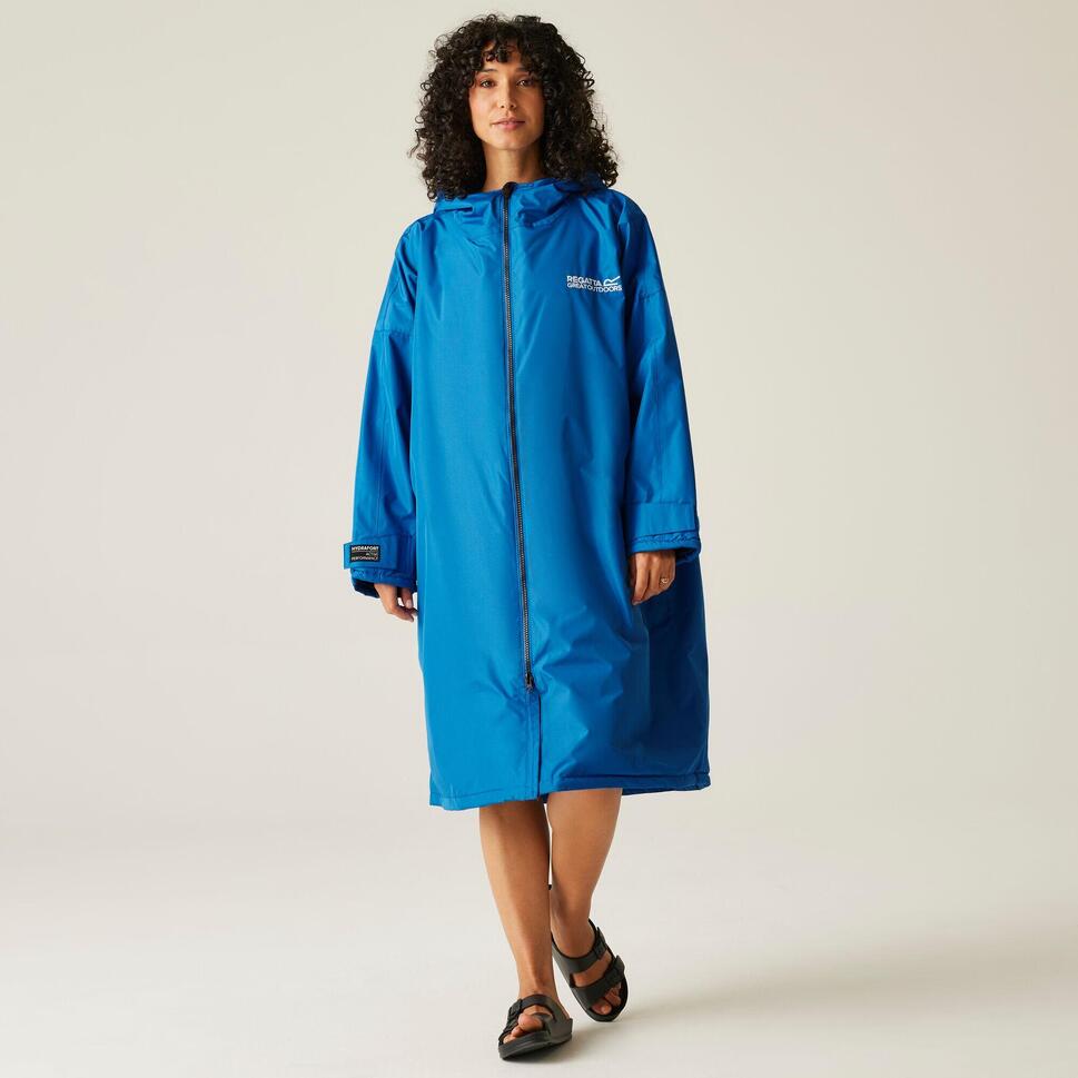 Unisex Adult Waterproof Changing Robe REGATTA | Decathlon