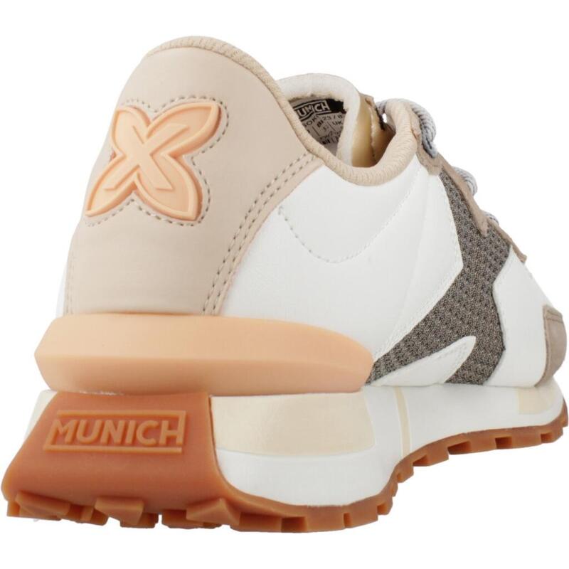 Baskets Munich Modèle Soku 23 Couleur Blanc MUNICH | Decathlon