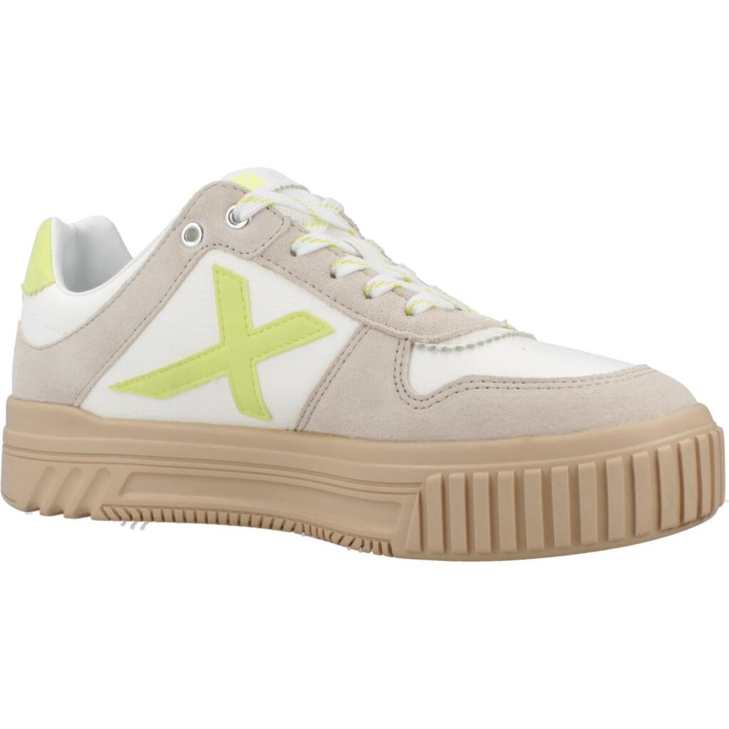 Sneakers Munich Model Mina 09 Kleur Beige MUNICH | Decathlon