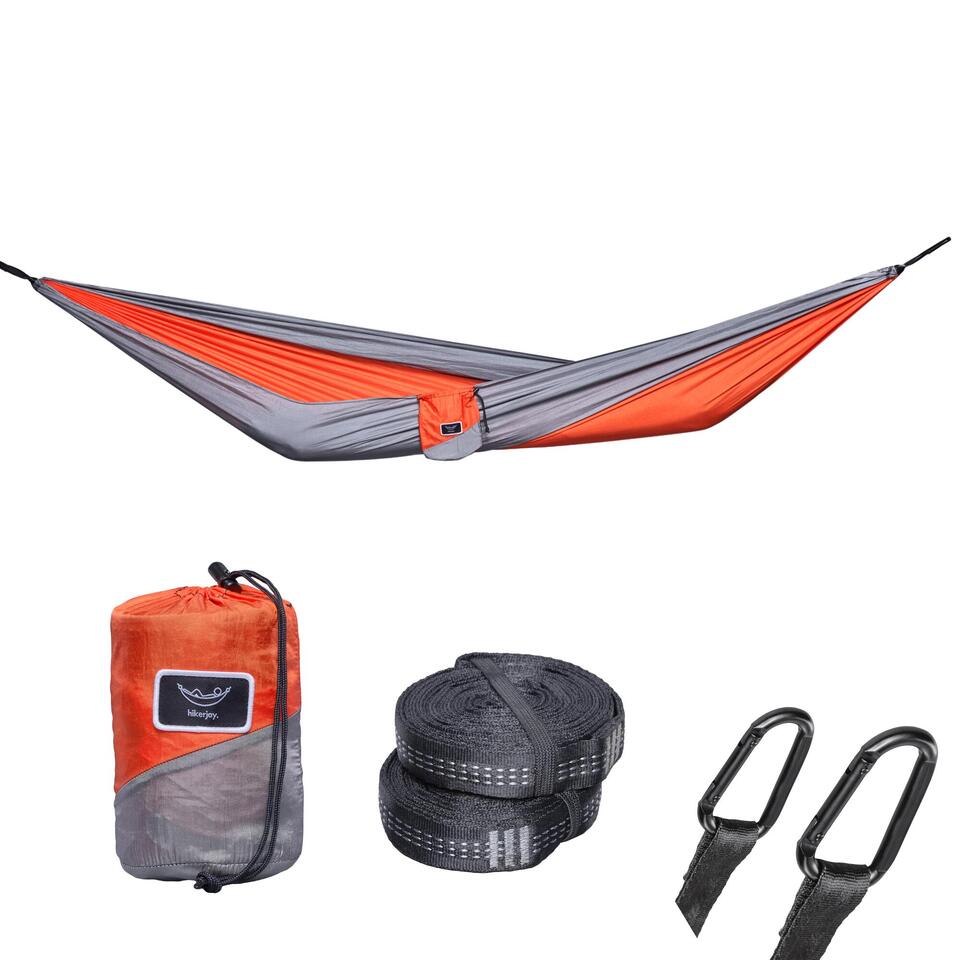 Relaxează-te într-un hamac din colecția Decathlon