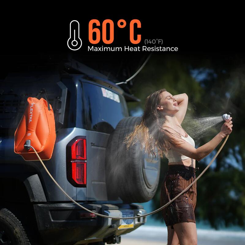 Malá bateriová sprcha s nádrží Flextail TINY Shower Bucket FLEXTAIL - Decathlon